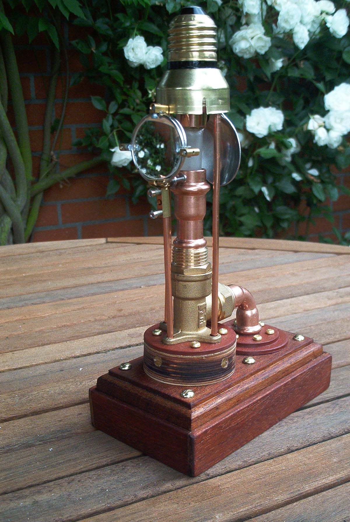 Steamlight Pharo : 4 Steps (with Pictures) - Instructables
