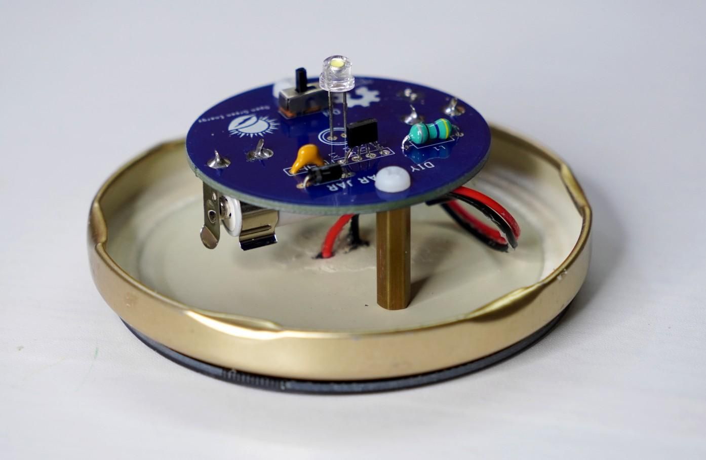 DIY Solar Mason Jar Lamp : 20 Steps (with Pictures) - Instructables