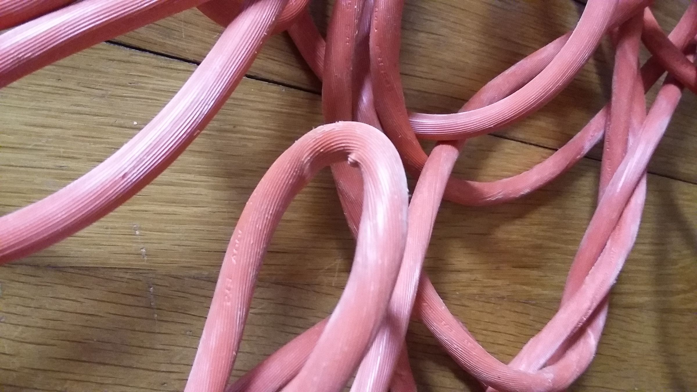 How to Rescue an Over-Twisted Power Cord : 6 Steps (with Pictures ...