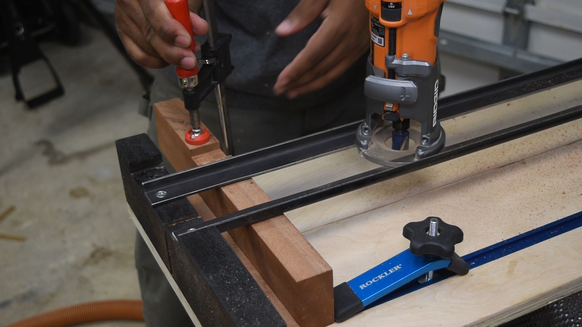 How to Make a Circular Saw Crosscut Jig and Router Guide 2 in 1 : 9 ...