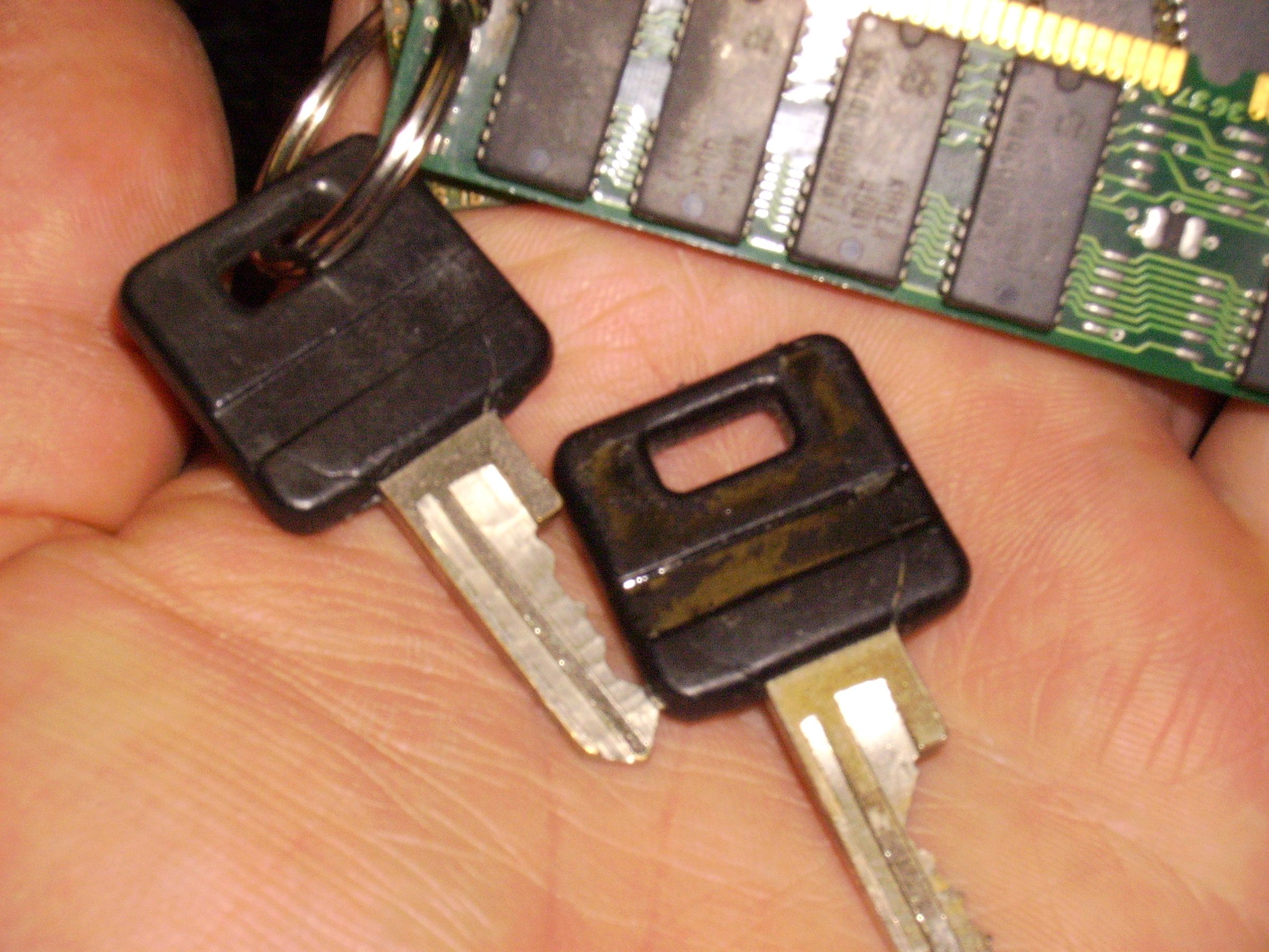 Repair a Broken Key Handle. : 6 Steps - Instructables