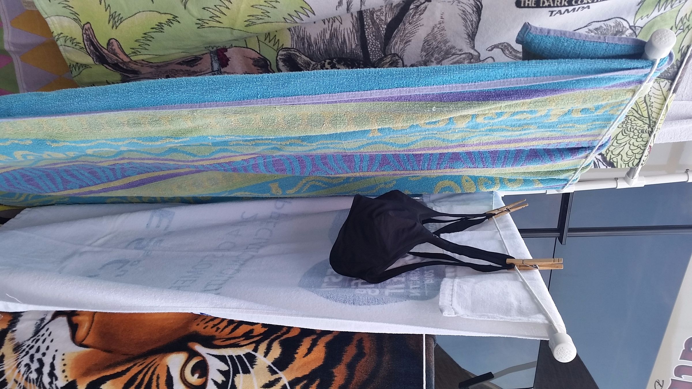RV Ladder Clothes Drying Rack : 9 Steps (with Pictures) - Instructables