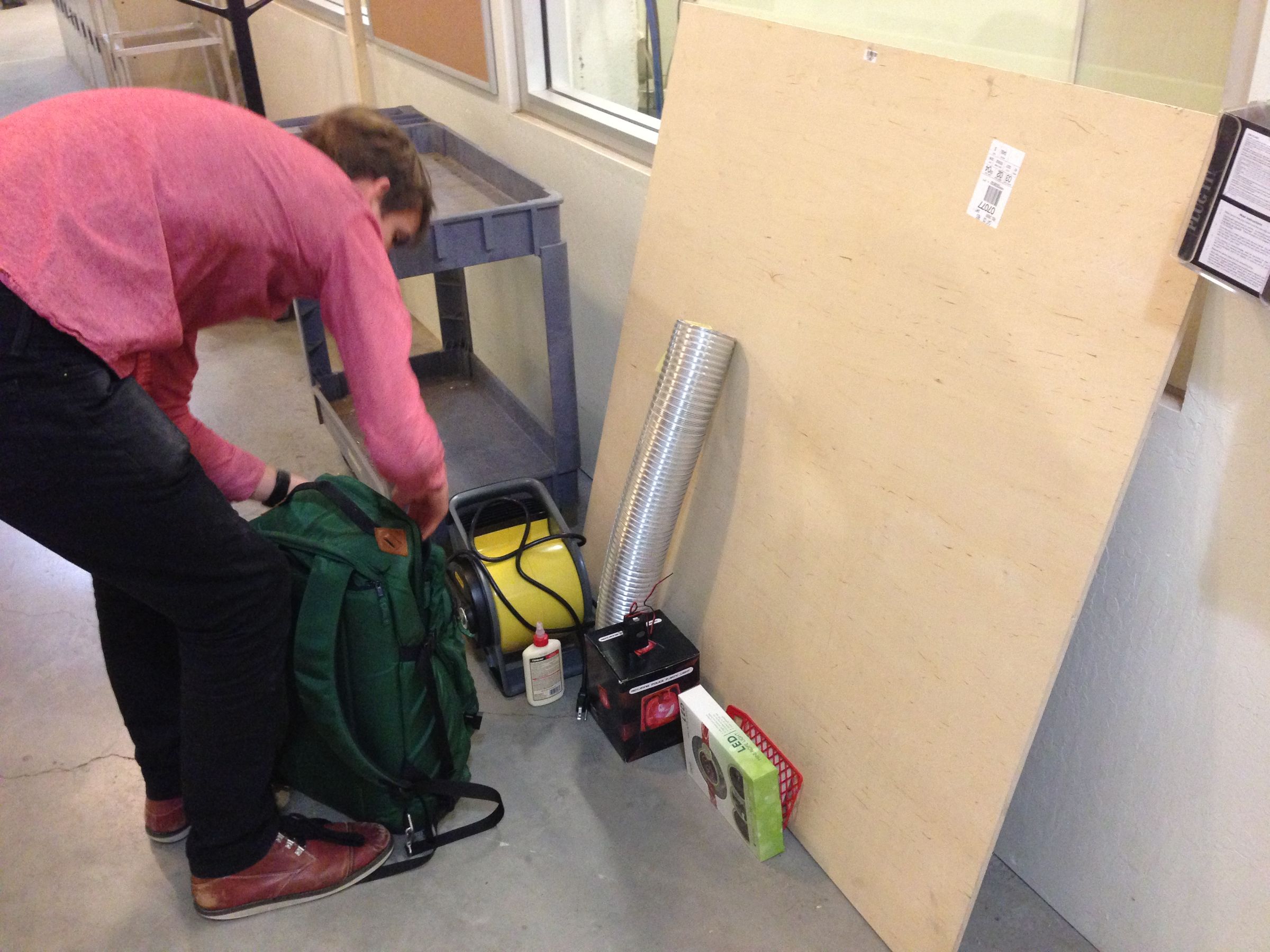 Sales Motivator Money Blower Machine : 9 Steps (with Pictures ...