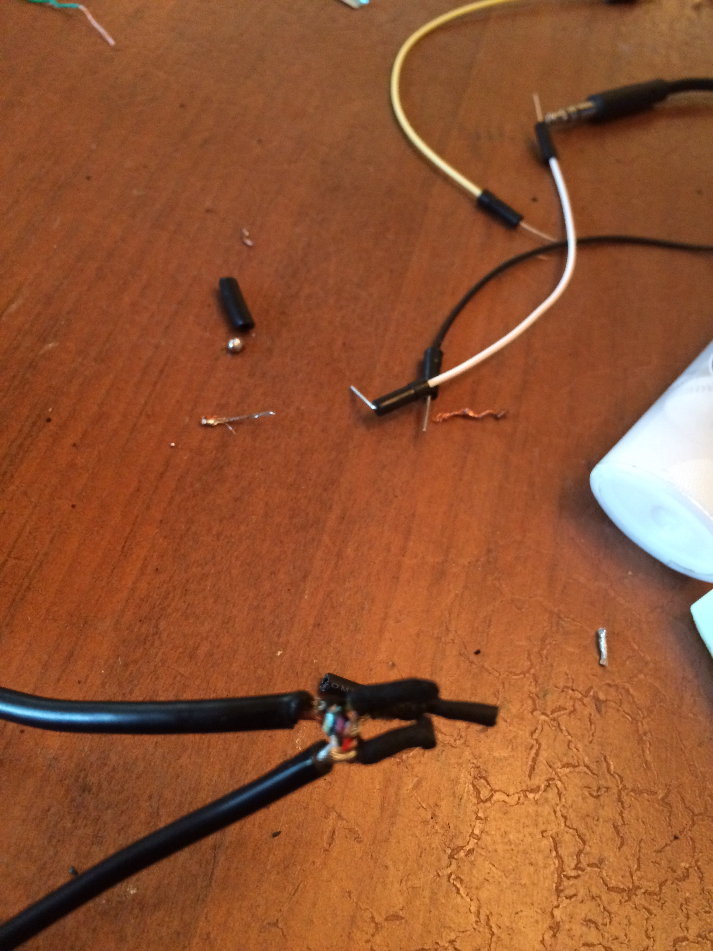 Simple Audio Cable Fix : 4 Steps - Instructables