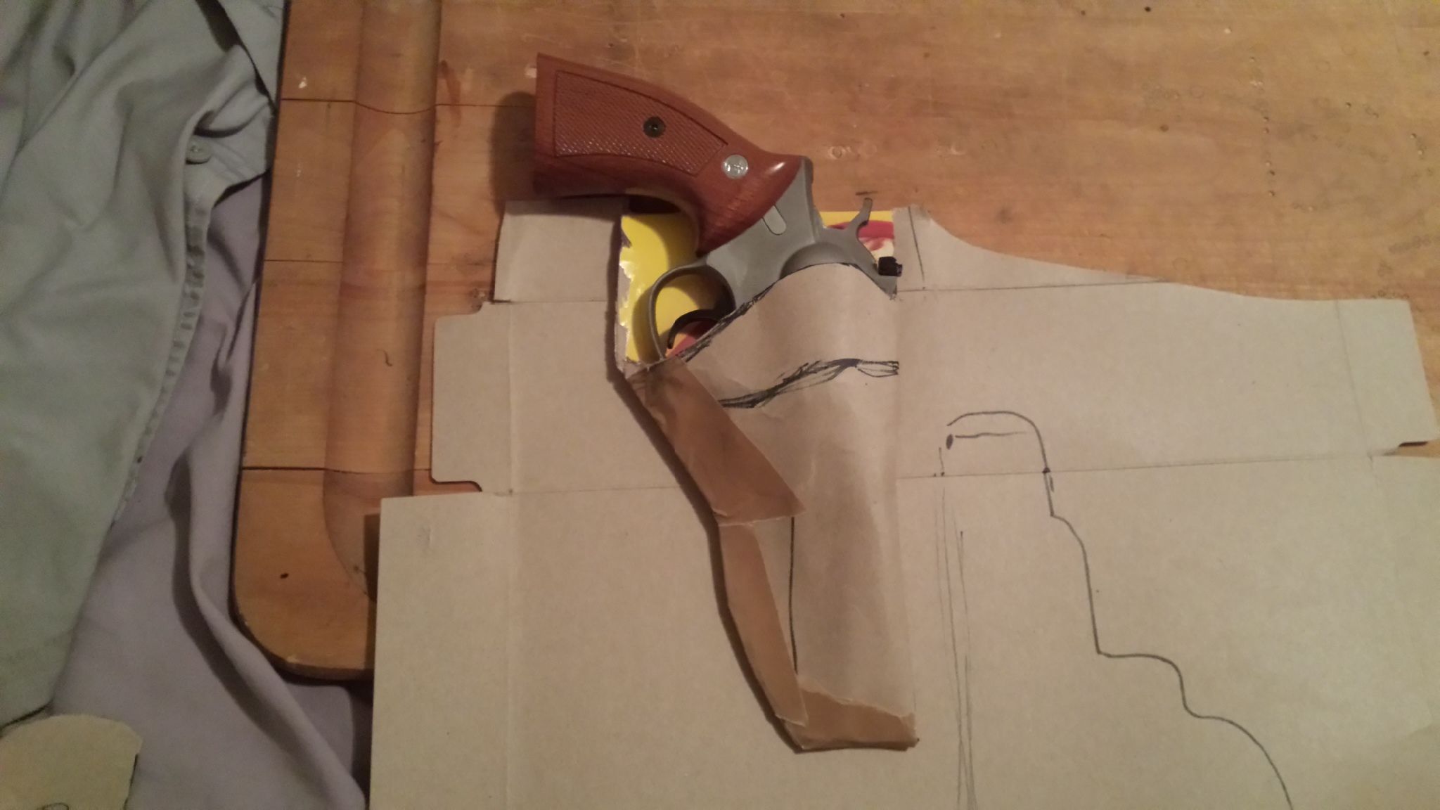 Cowboy / Western Style Leather Holster : 9 Steps (with Pictures ...
