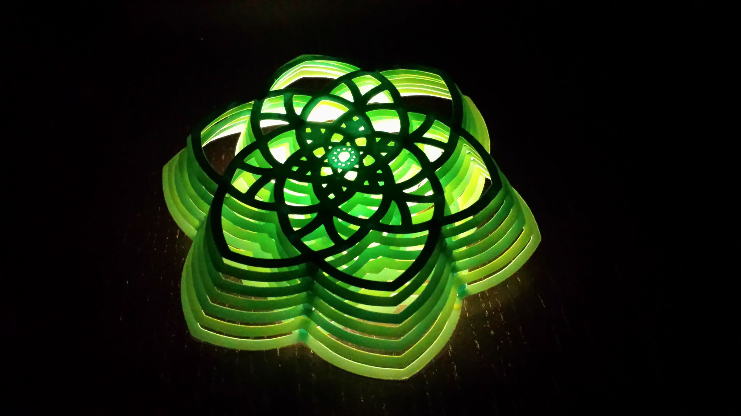 Layered Sculpture Lamps : 9 Steps (with Pictures) - Instructables