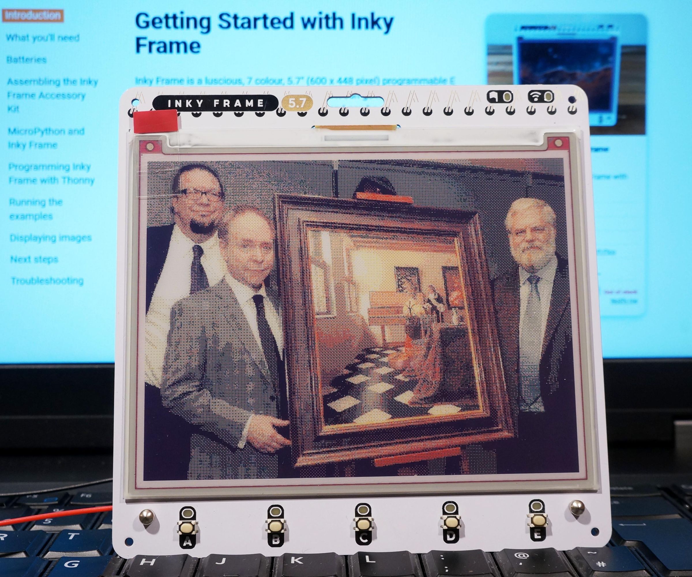 Battery-Powered Digital Picture Frame Using Pimoroni Inky Frame : 12 ...