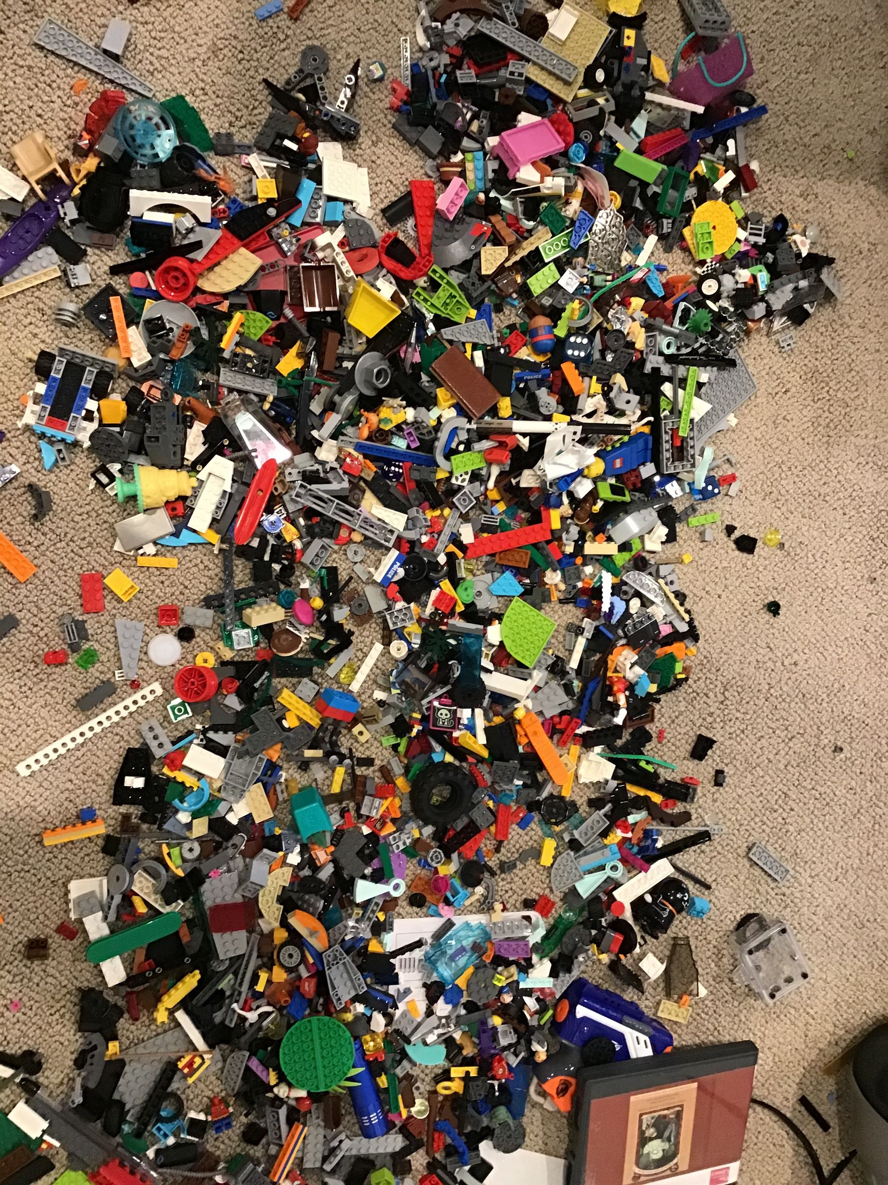 Matilda’s LEGO House : 5 Steps - Instructables