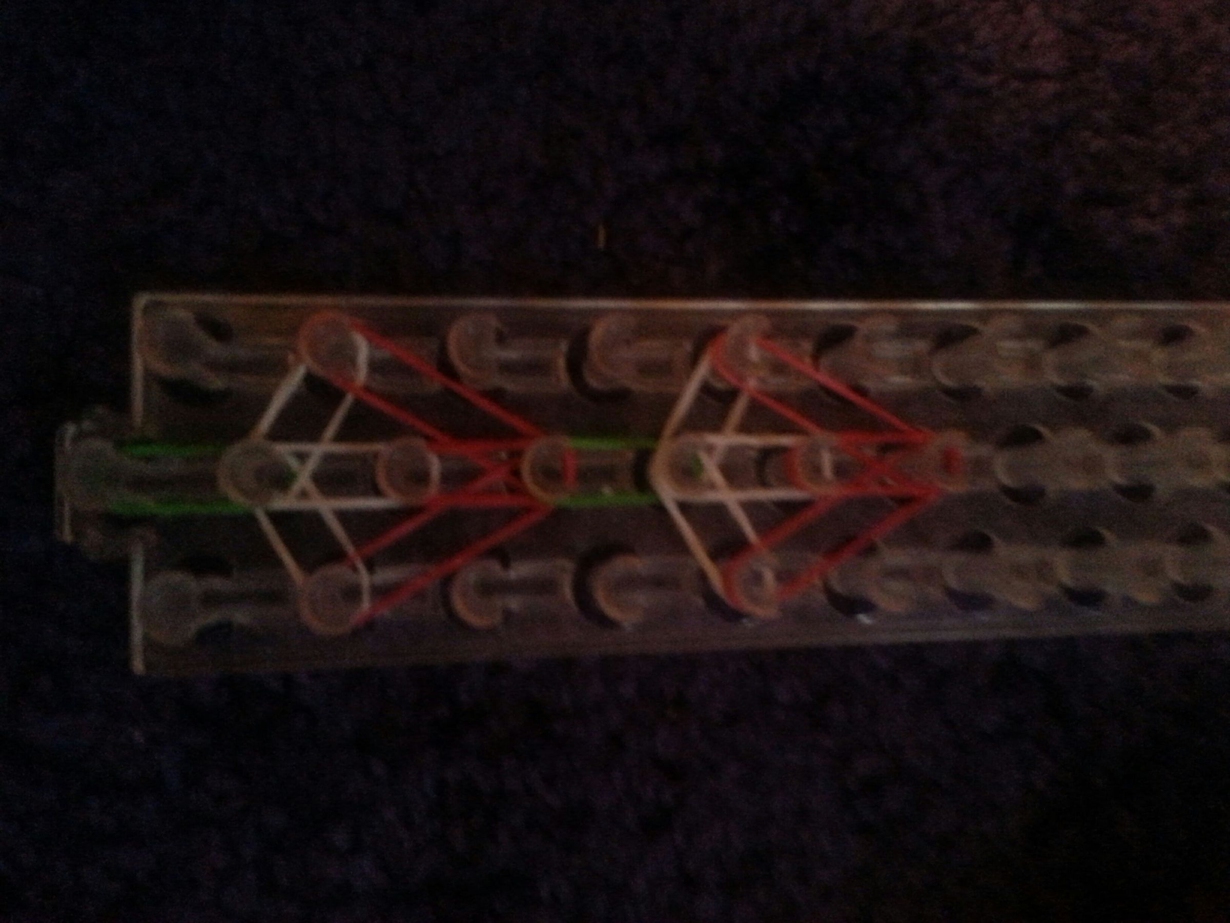 Rainbow Loom Rose Garden Bracelet : 4 Steps - Instructables