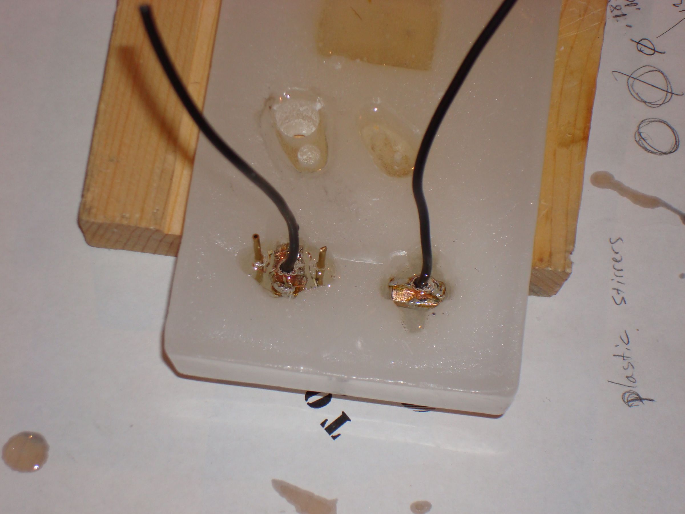 Magnetic Laptop Power Connector : 6 Steps - Instructables