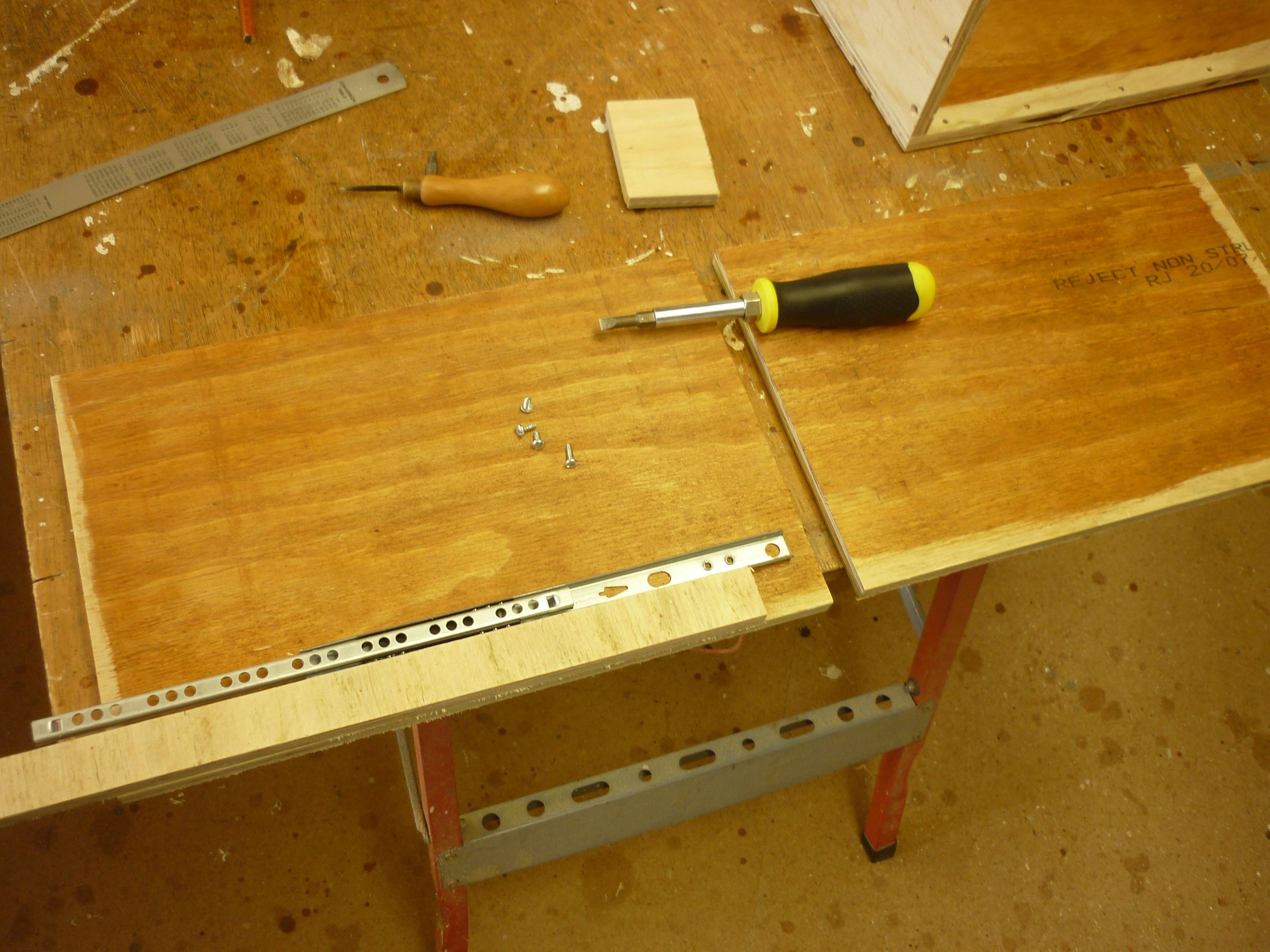 Small Tool Chest With Smiles : 7 Steps (with Pictures) - Instructables