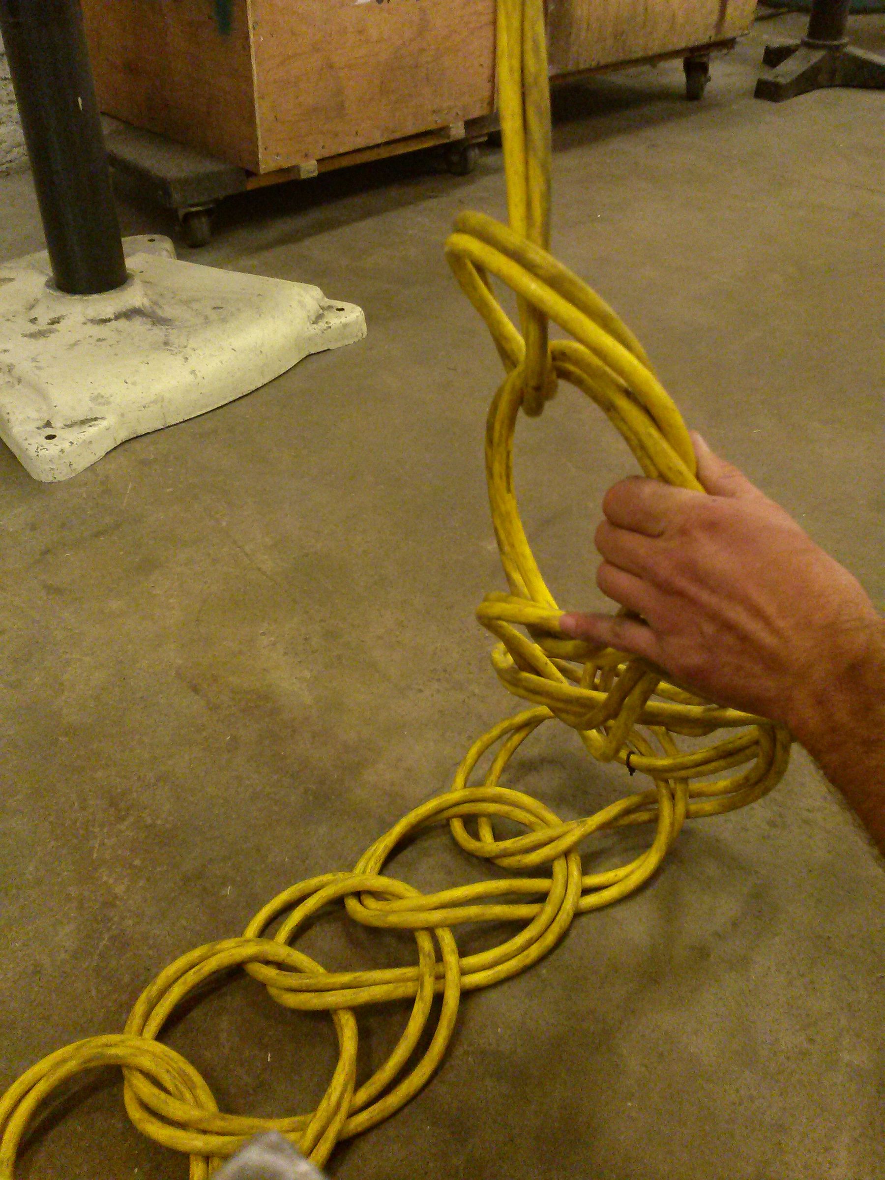 Daisy Chain an Extension Cord : 7 Steps - Instructables