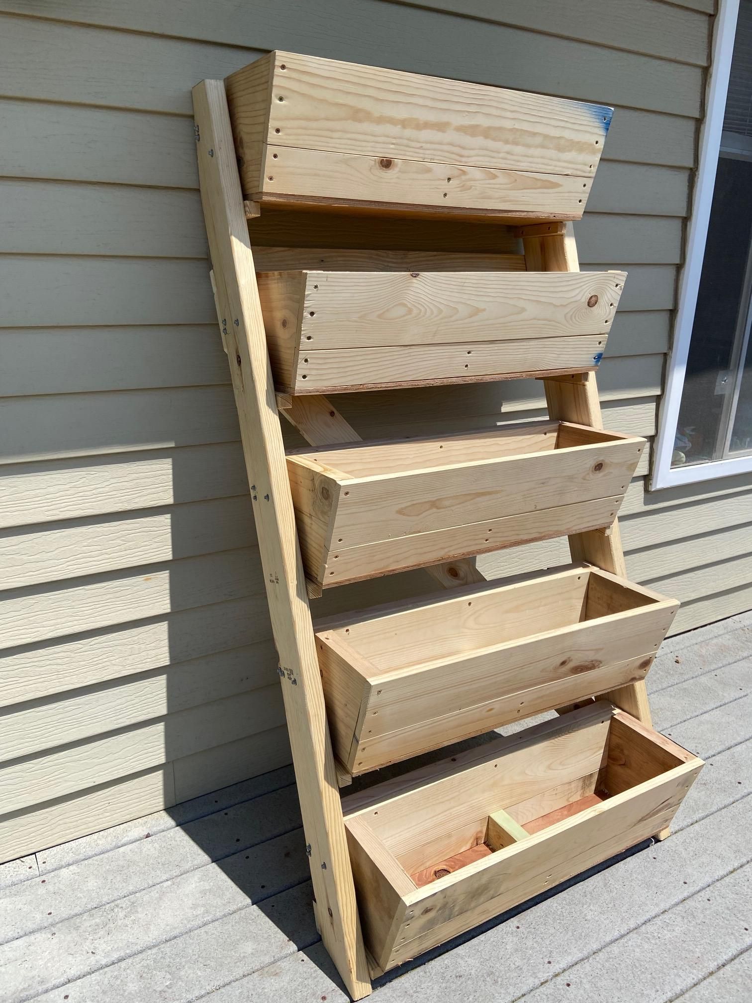 Wooden Vertical Planter : 3 Steps (with Pictures) - Instructables