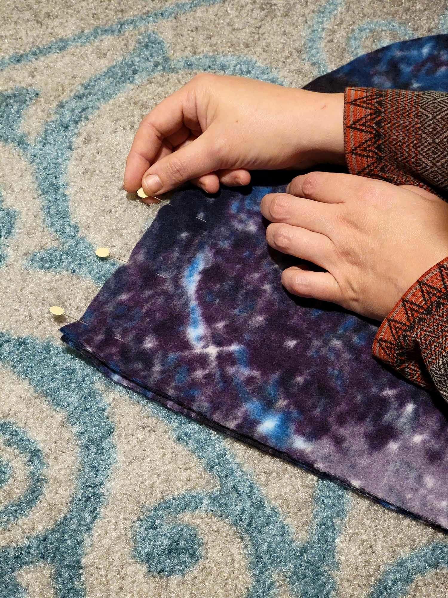 An Easy Costume Cloak : 3 Steps (with Pictures) - Instructables