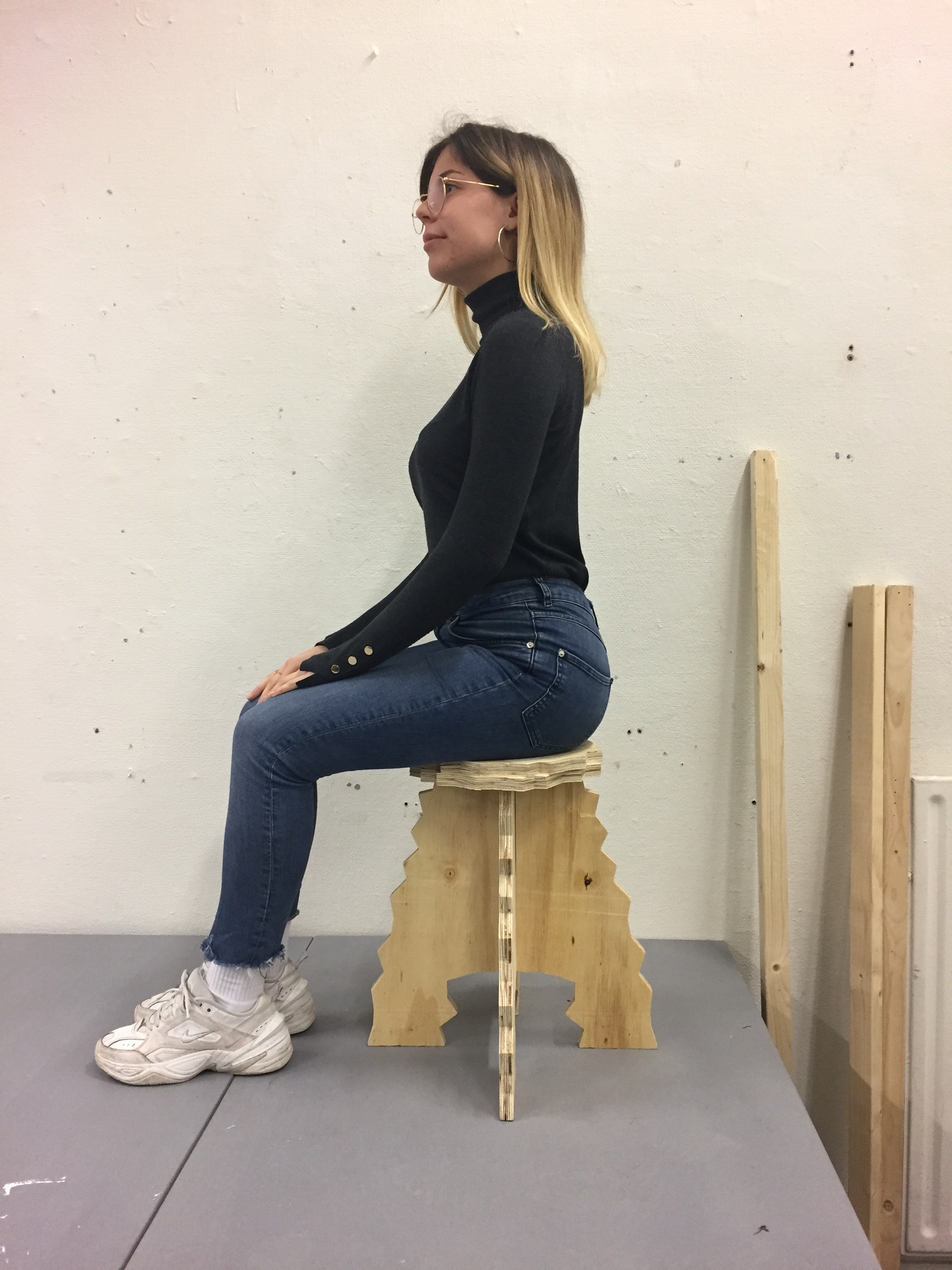 Weird Stool : 5 Steps - Instructables