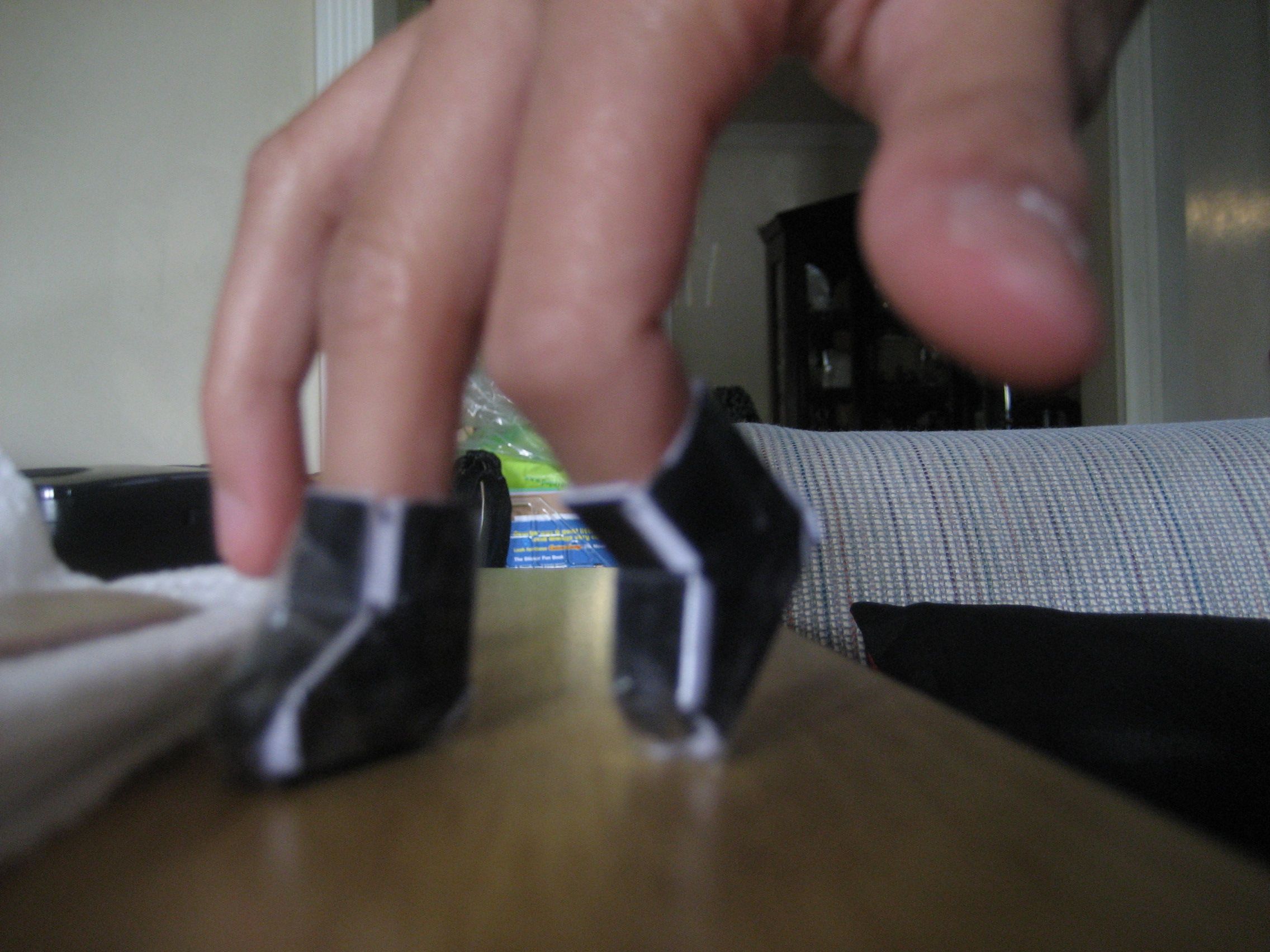 Finger Snowboard : 6 Steps - Instructables