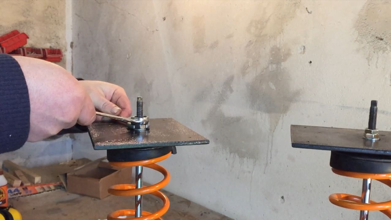 Shock Absorber Stools : 18 Steps (with Pictures) - Instructables