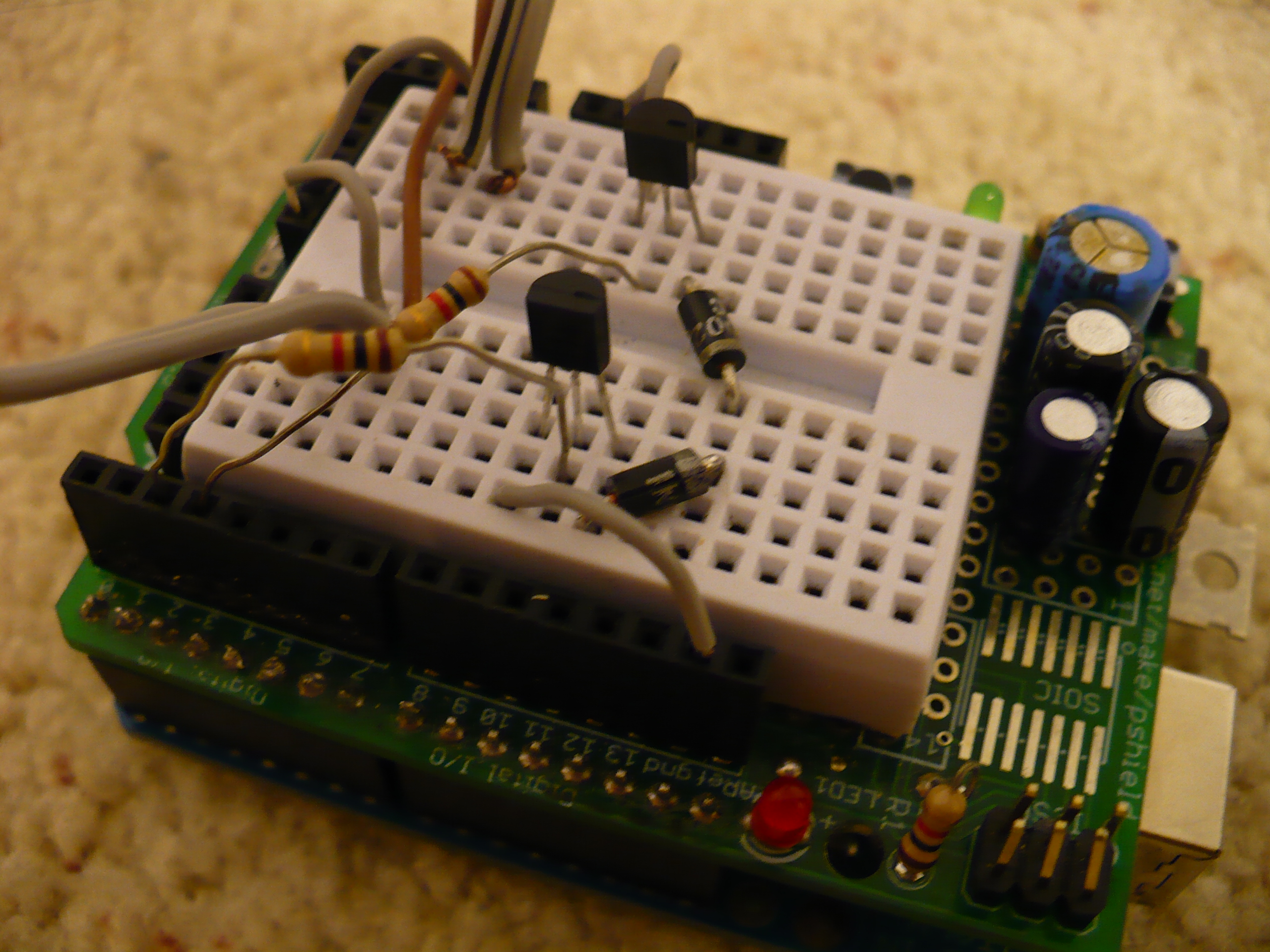 (w/ Video) Basic Arduino Robot, Light Seeker! : 8 Steps (with Pictures ...
