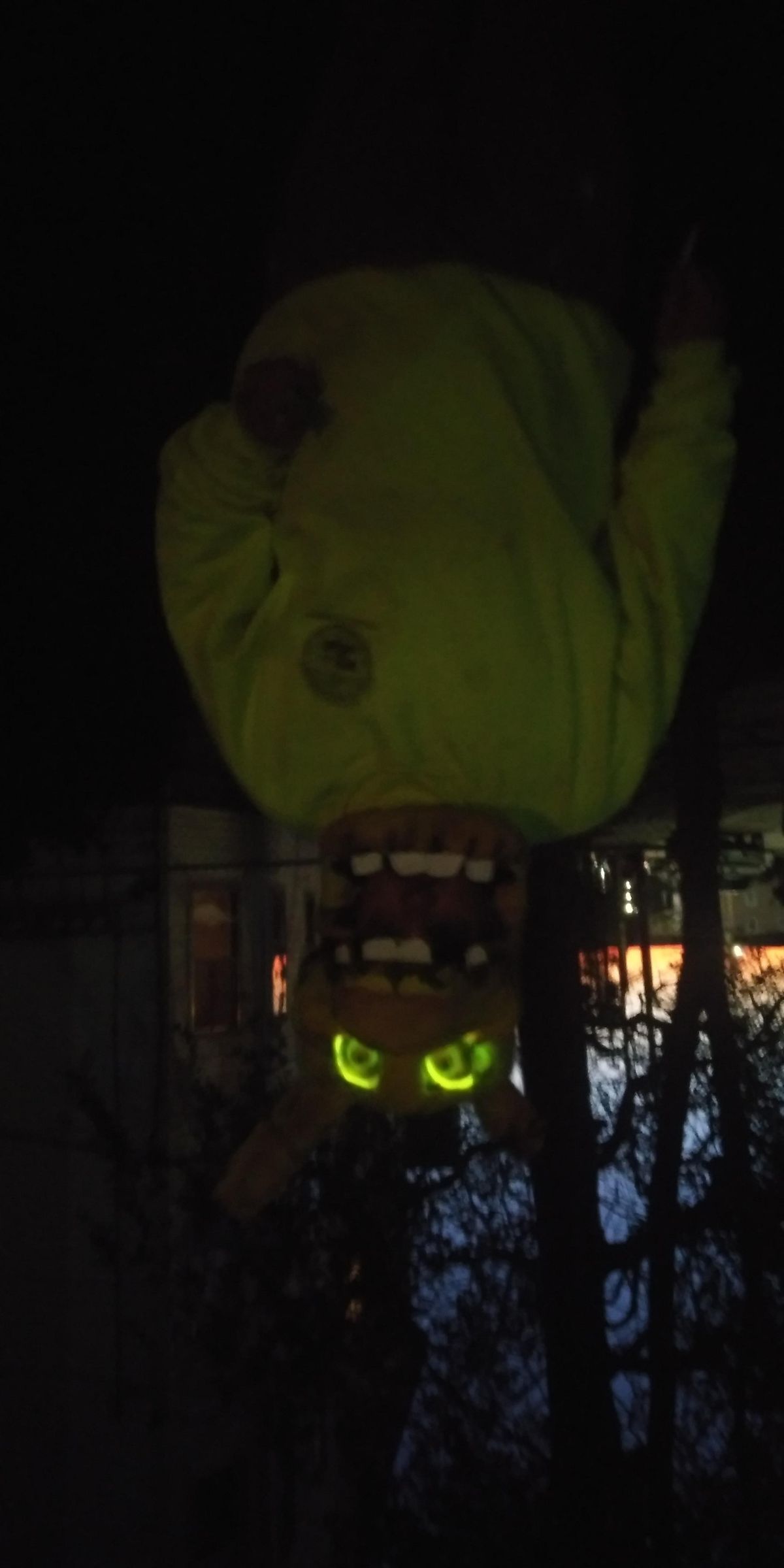 DIY FNAF Spring Trap Full Costume : 4 Steps - Instructables