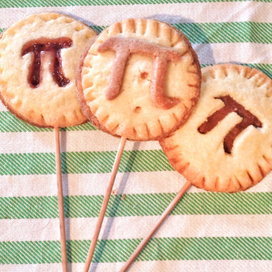Pi(e) Pops With Rasperry and Chocolate Filling - Easy, Quick and Tasty ...