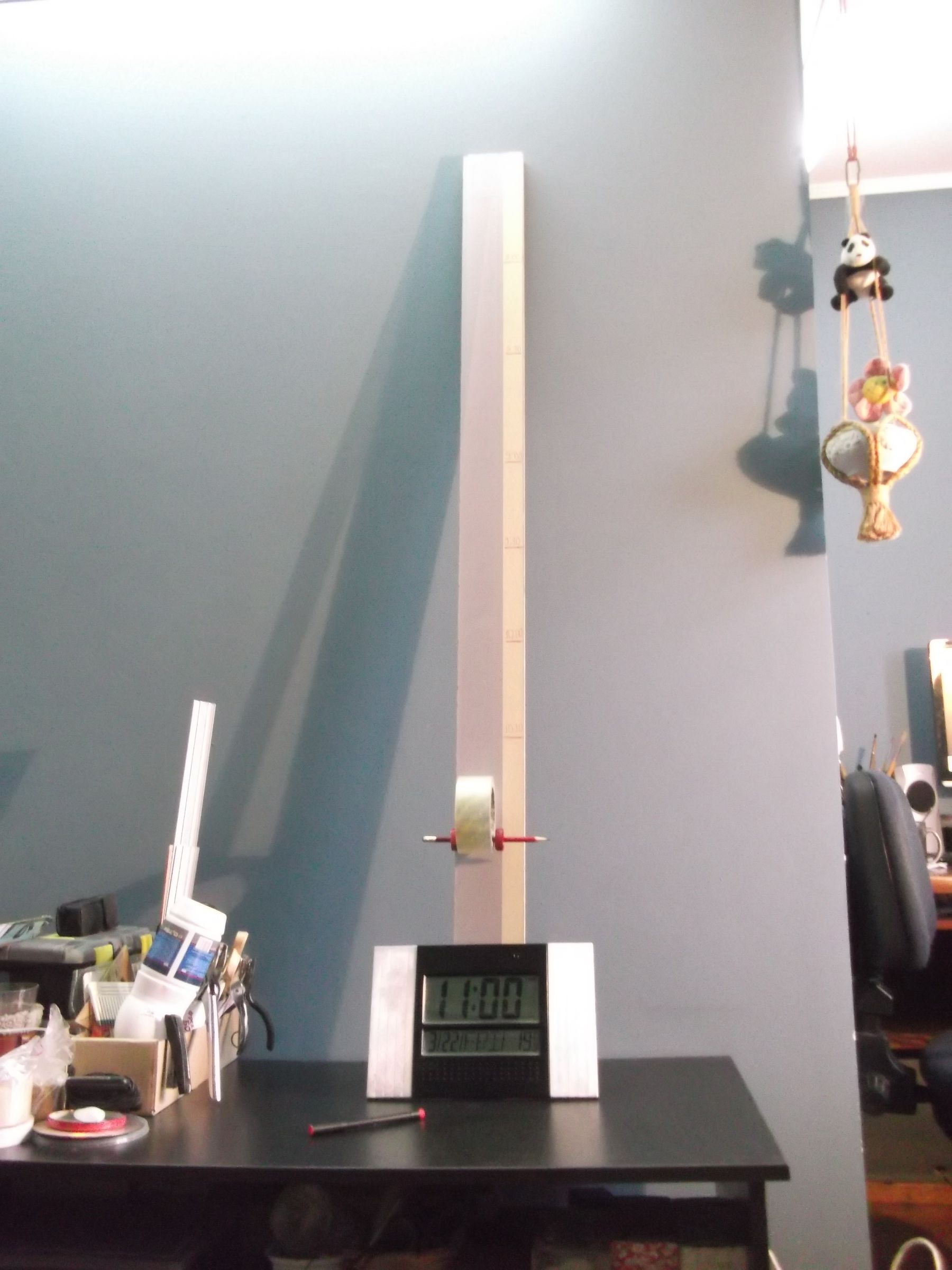 Scotch Tape Clock : 10 Steps - Instructables