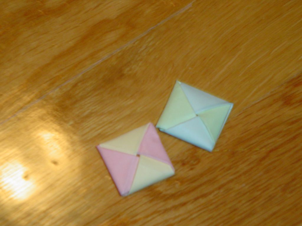 Throwing Squares : 4 Steps - Instructables
