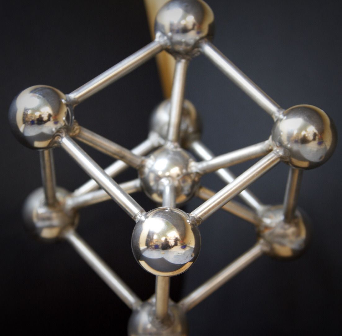 Build a Mini Atomium : 6 Steps (with Pictures) - Instructables