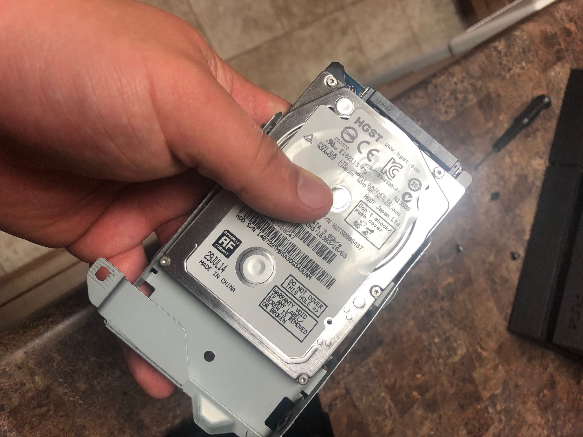 How to Change the Hard Drive in a PS4 : 5 Steps - Instructables