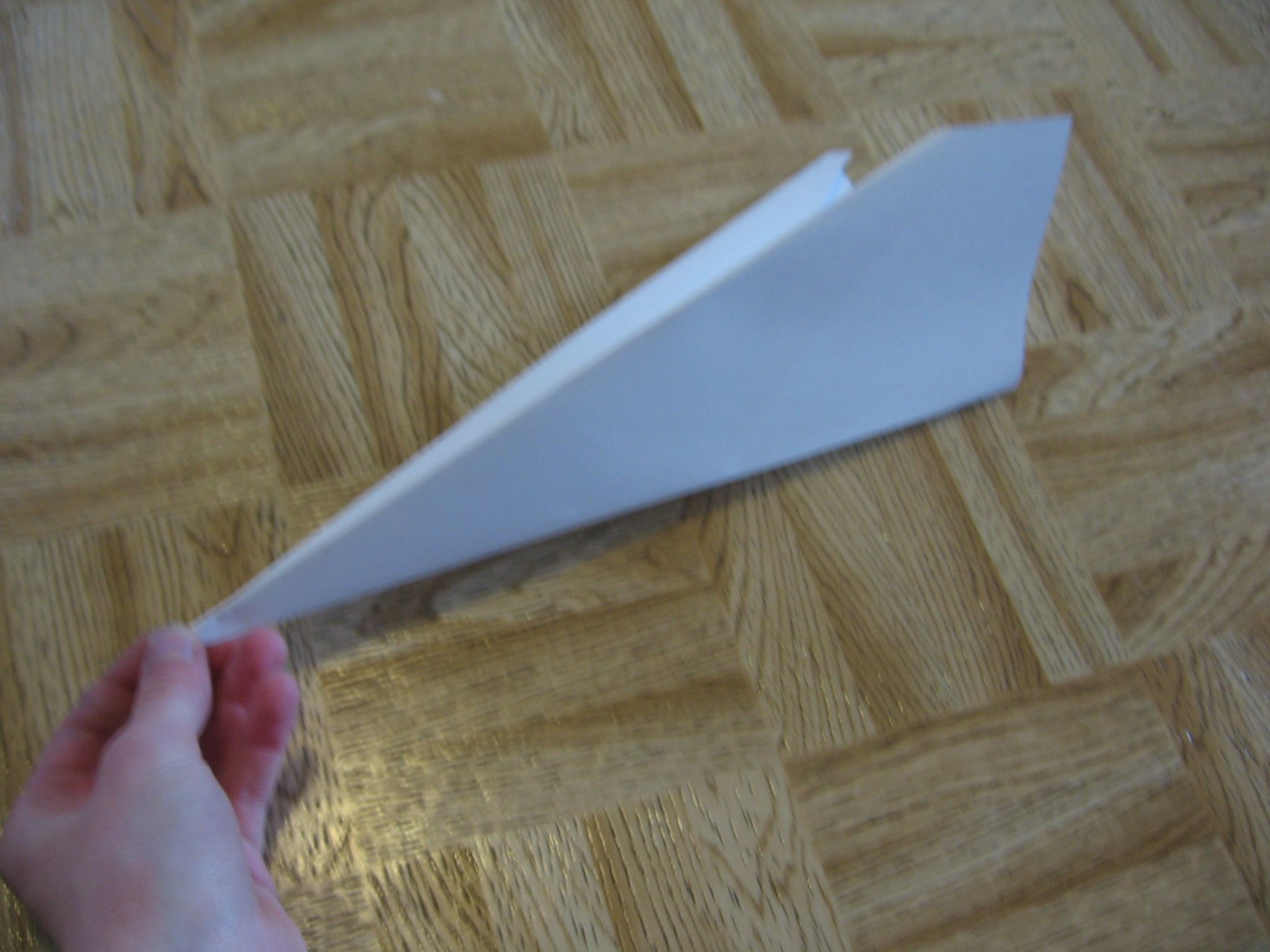 Classic Paper Airplane : 6 Steps - Instructables