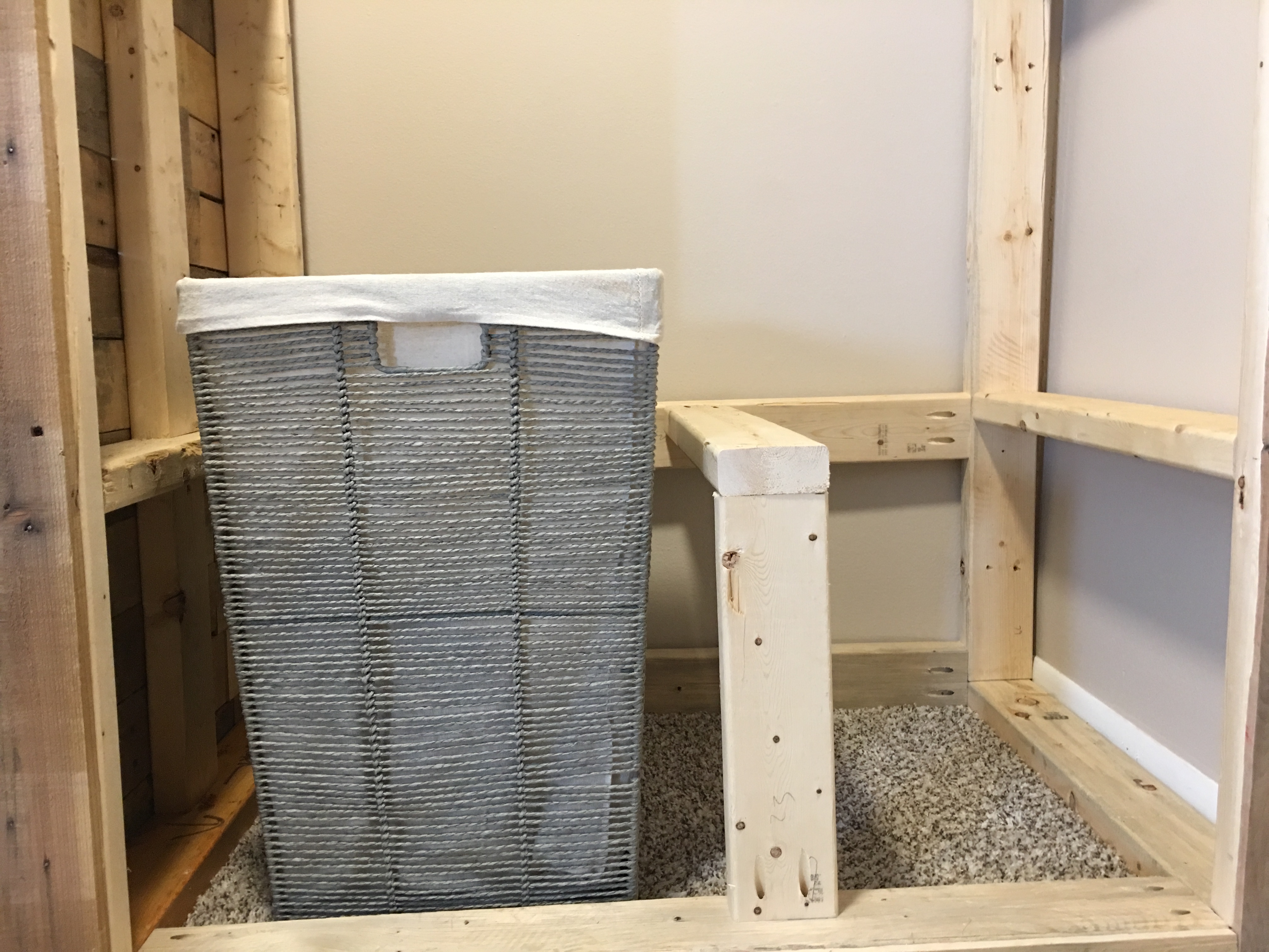 Build a Beautiful Closet : 15 Steps (with Pictures) - Instructables