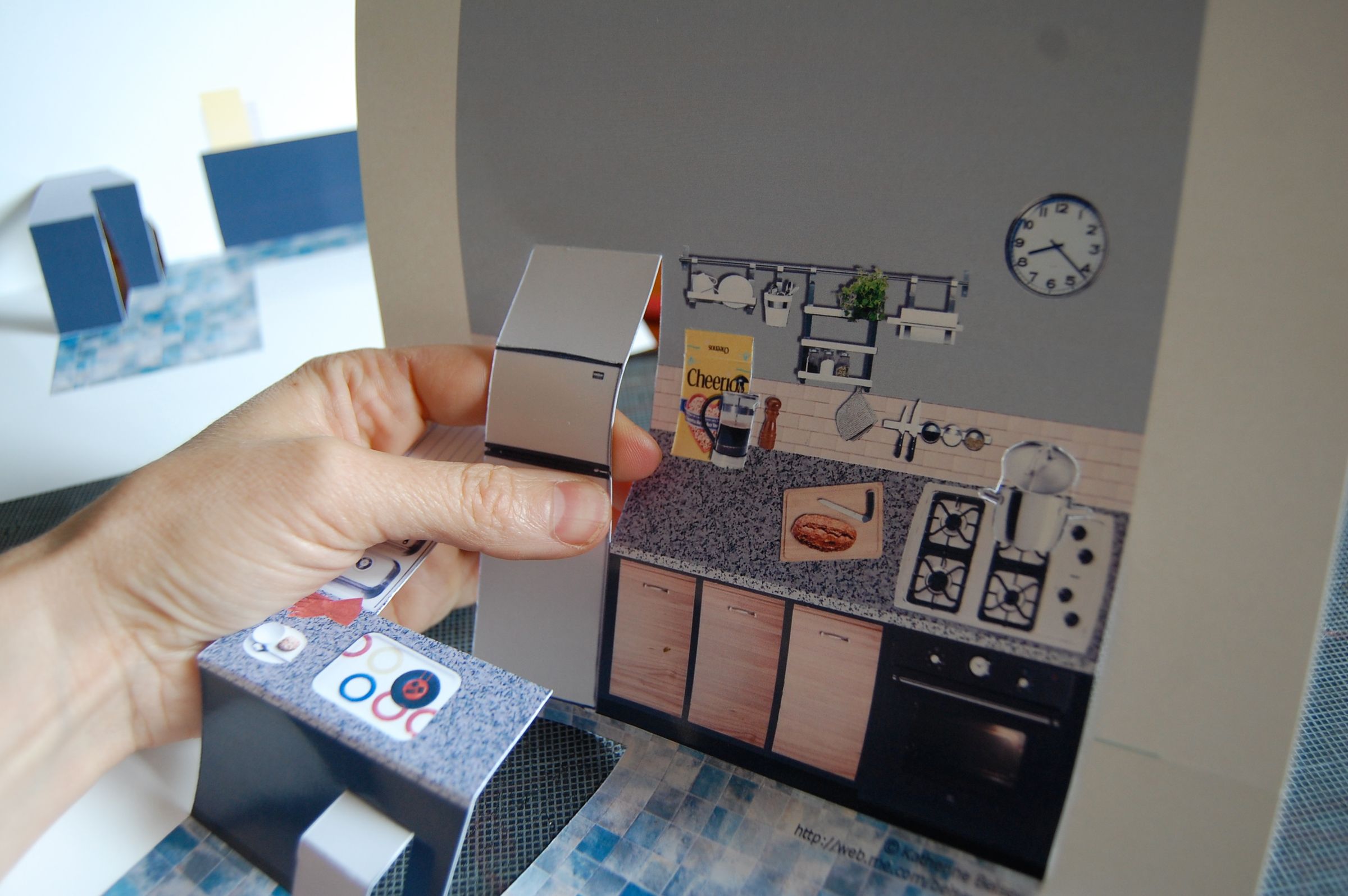 Fold a Kitchen Into Your Pocket : 8 Steps (with Pictures) - Instructables