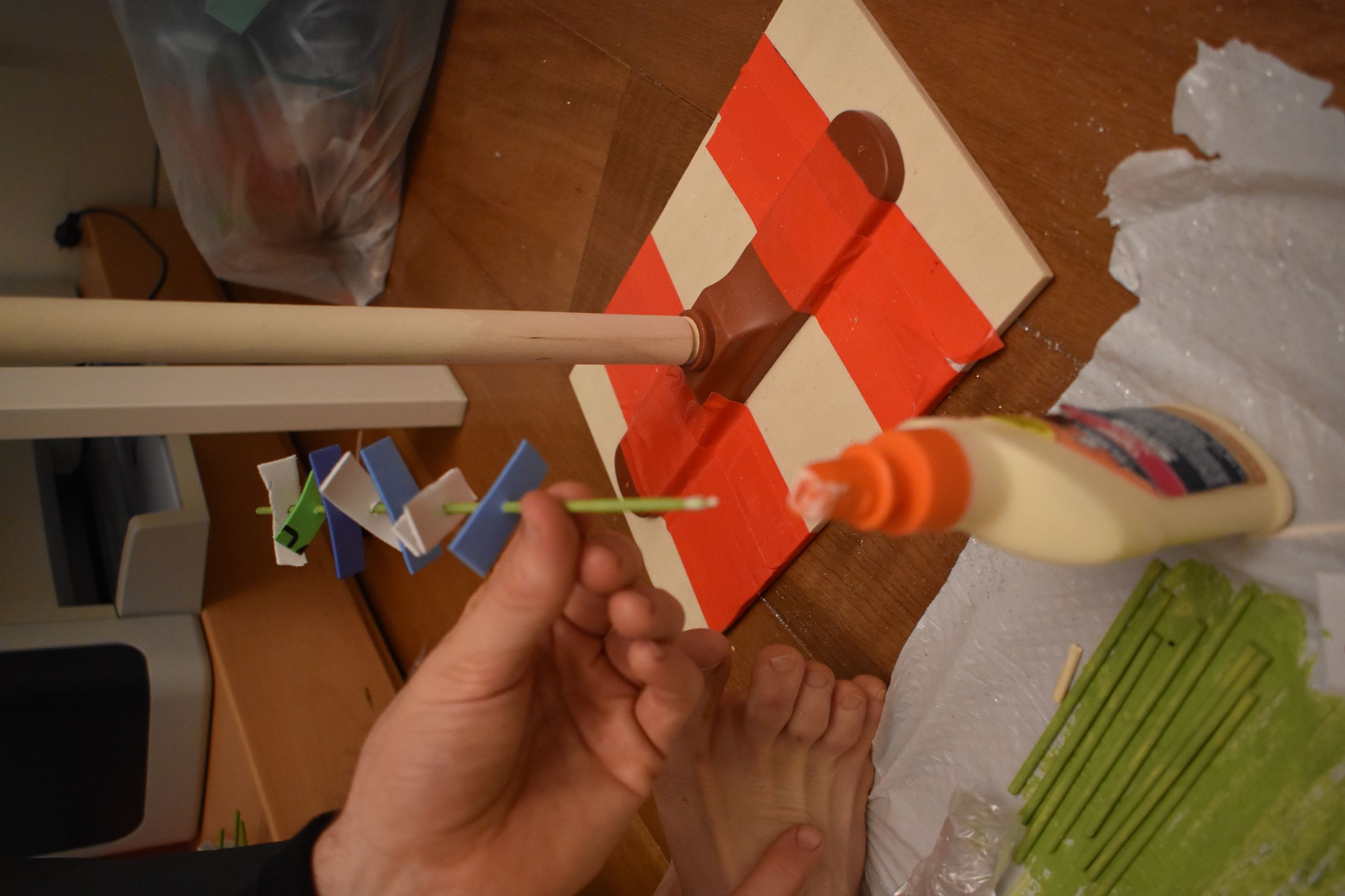 Improvised Christmas Tree : 13 Steps (with Pictures) - Instructables