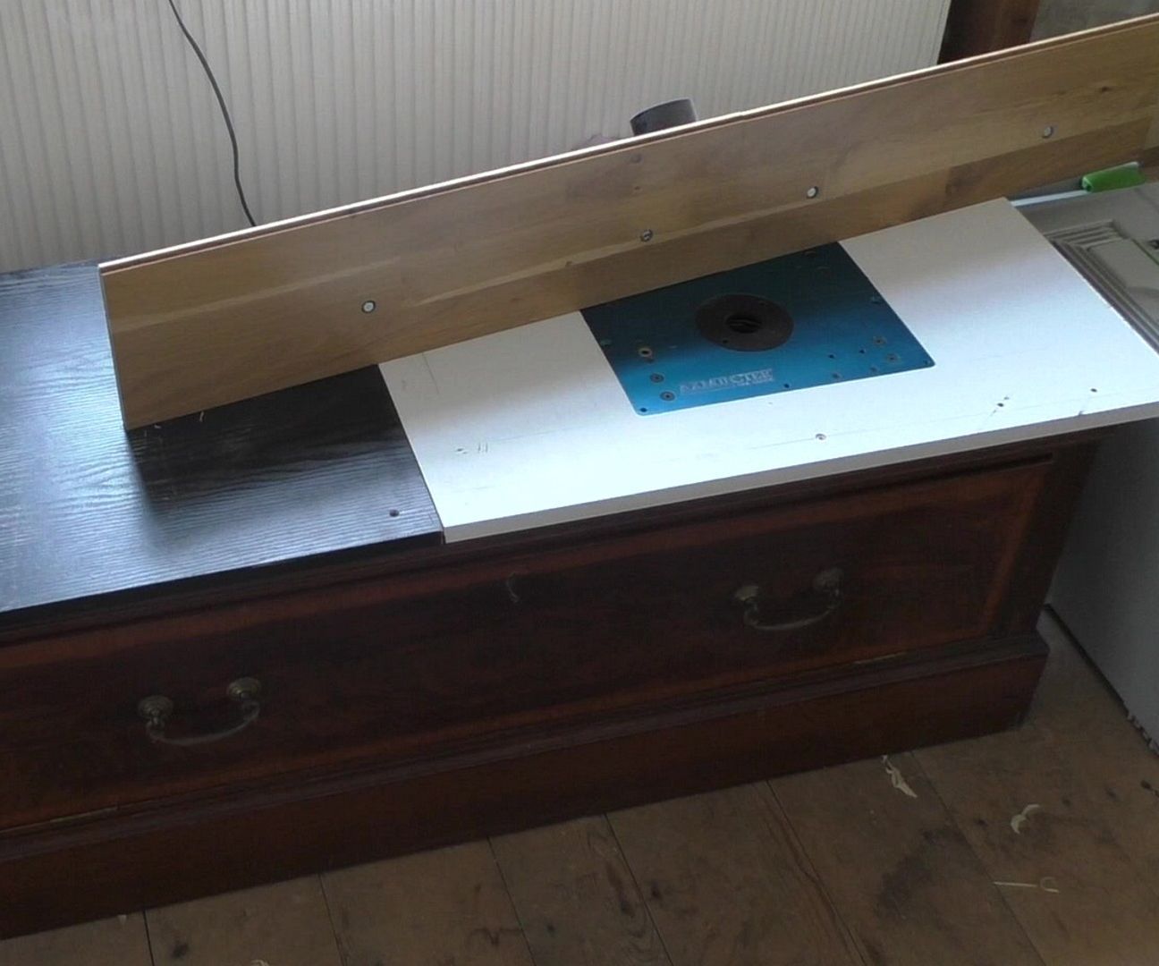 Almost Free Router Table : 5 Steps (with Pictures) - Instructables