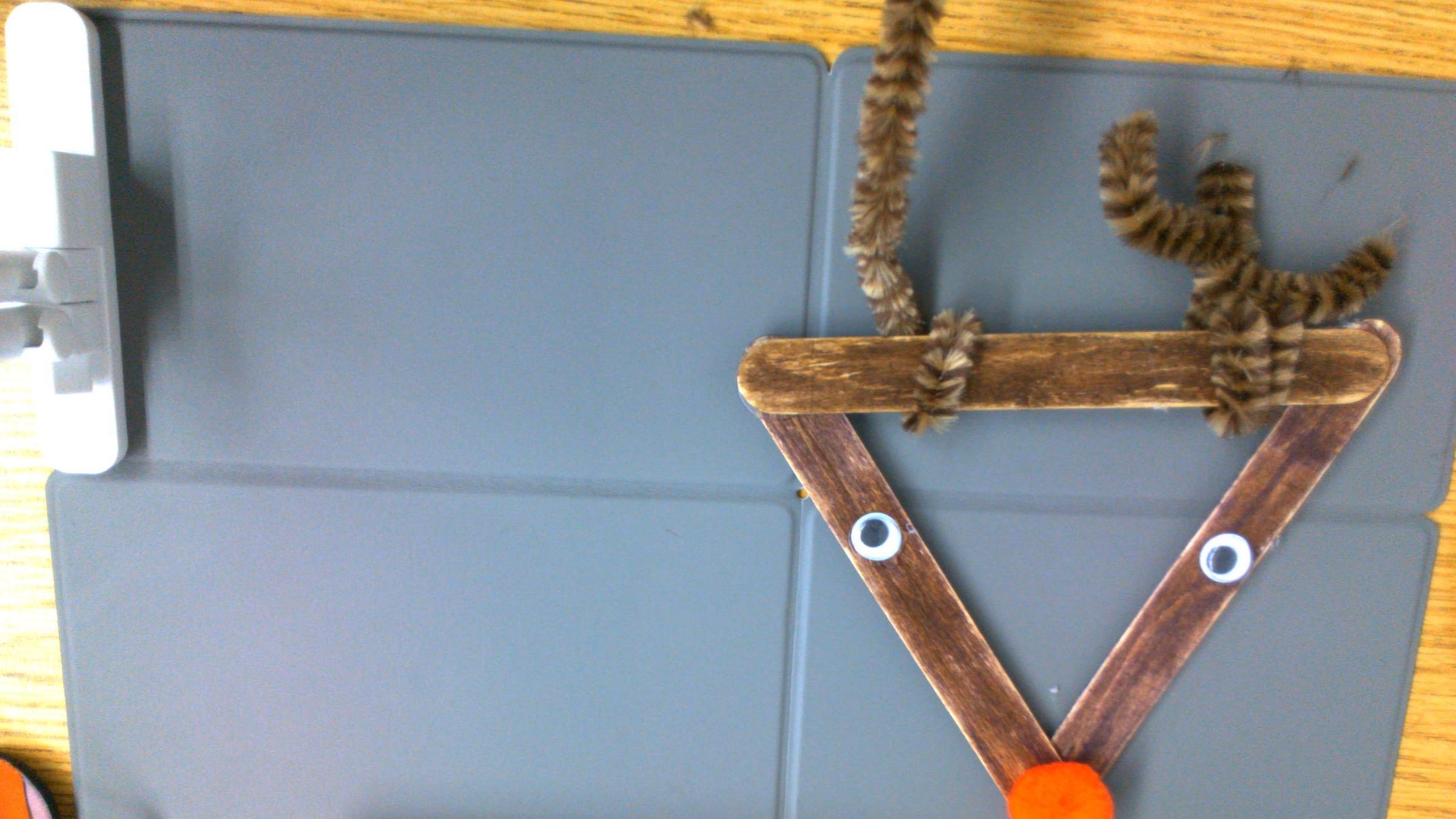 Popsicle Stick Reindeer Ordainment : 6 Steps - Instructables