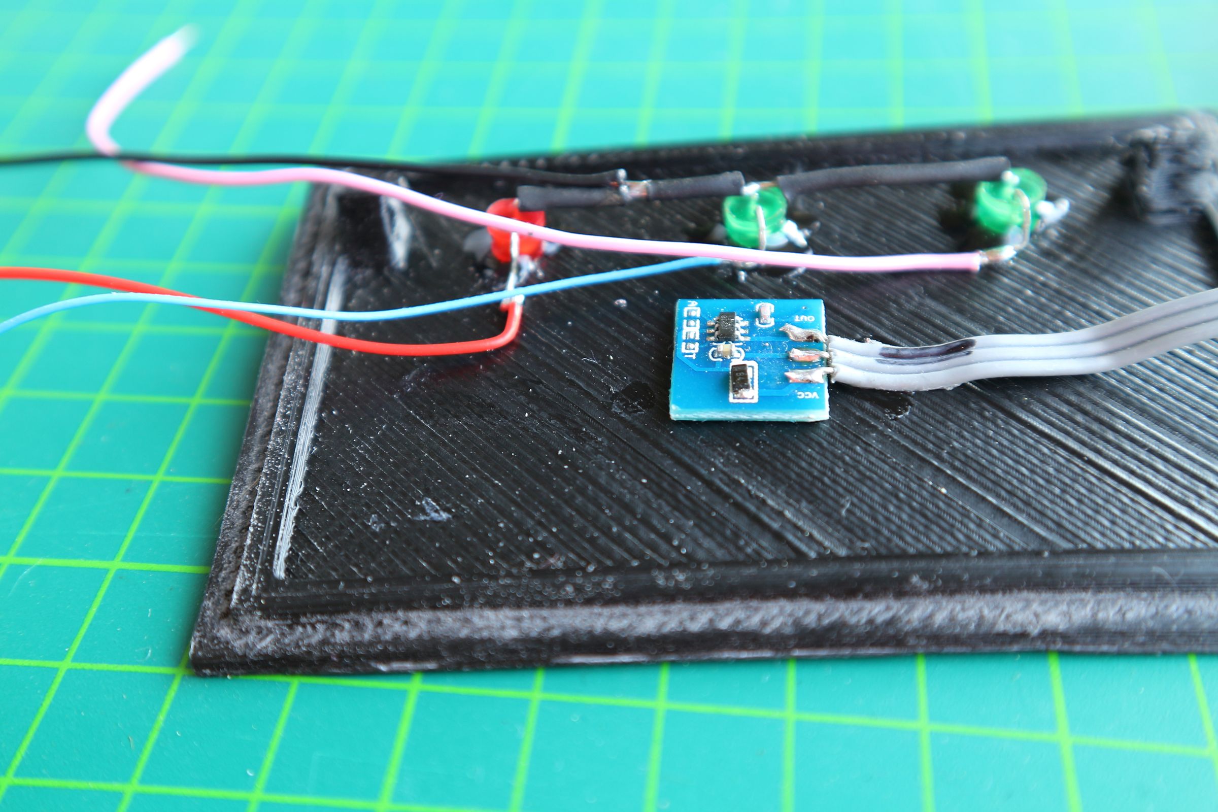 PCB UV Exposure Unit : 5 Steps (with Pictures) - Instructables