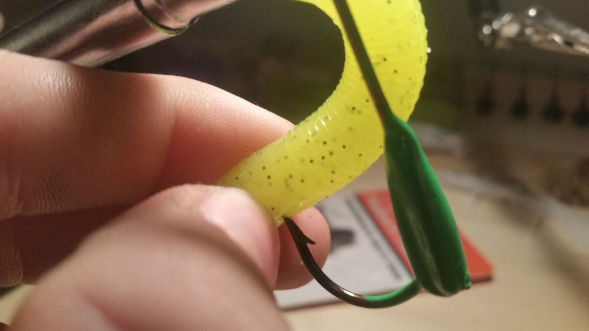 Rigging Soft Plastics With Jigs : 22 Steps (with Pictures) - Instructables