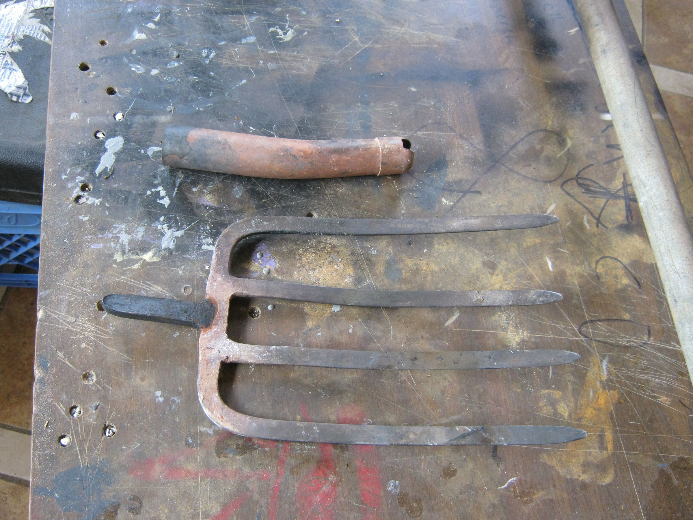 Pitchfork Rebuild : 5 Steps - Instructables
