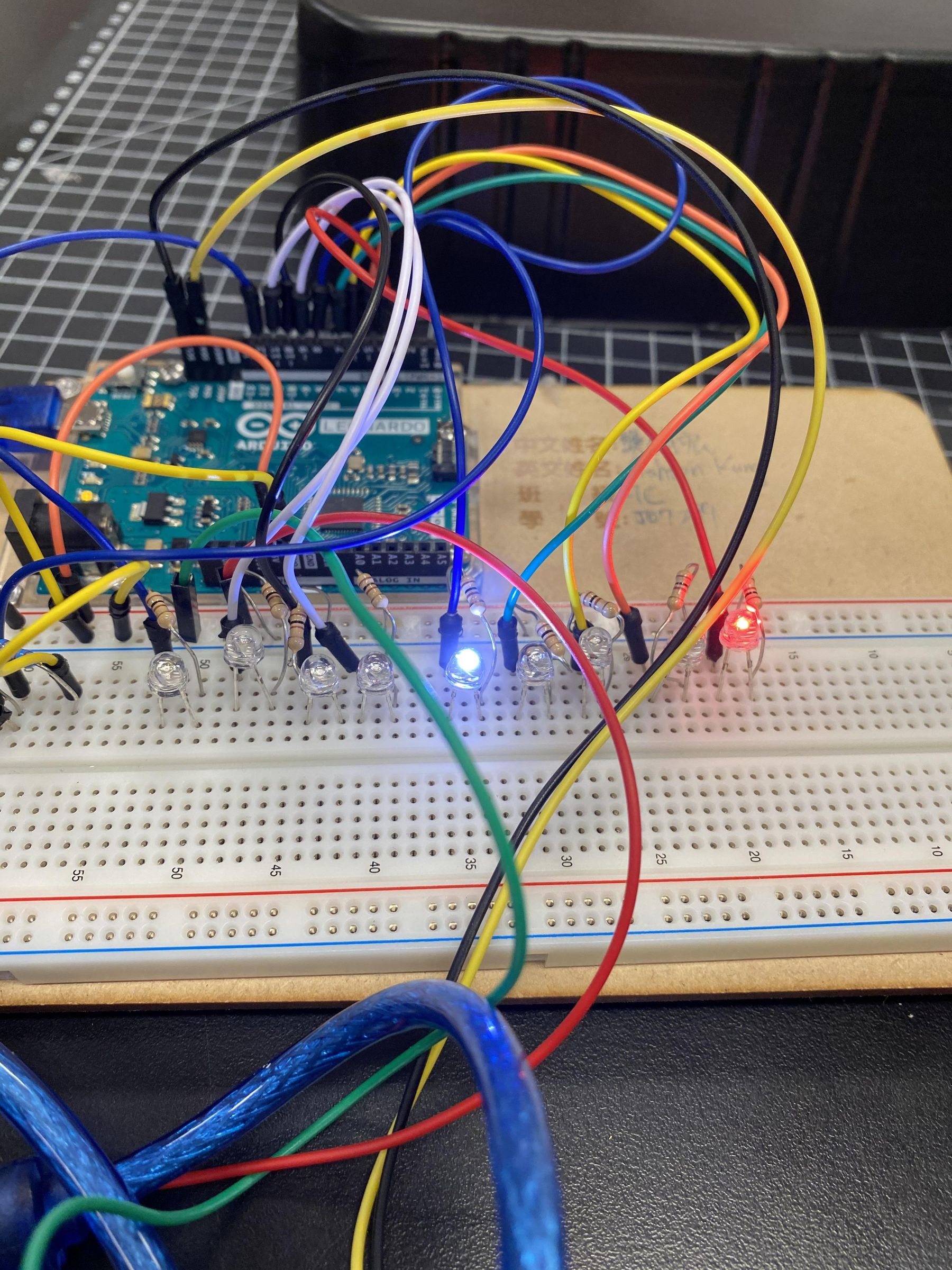 Lights Game : 5 Steps - Instructables