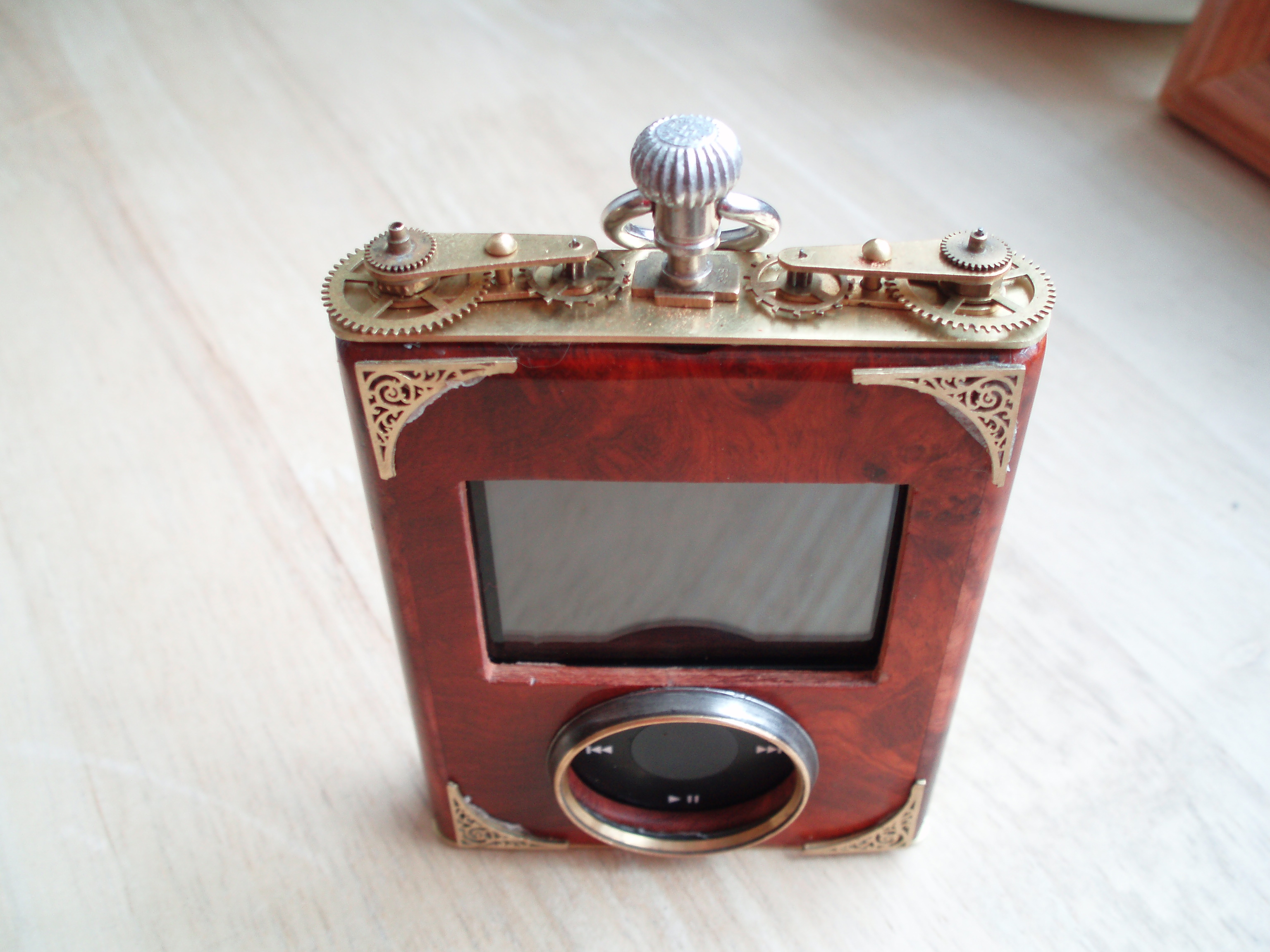 Steampunk IPod Portable Rig (with Pictures) - Instructables