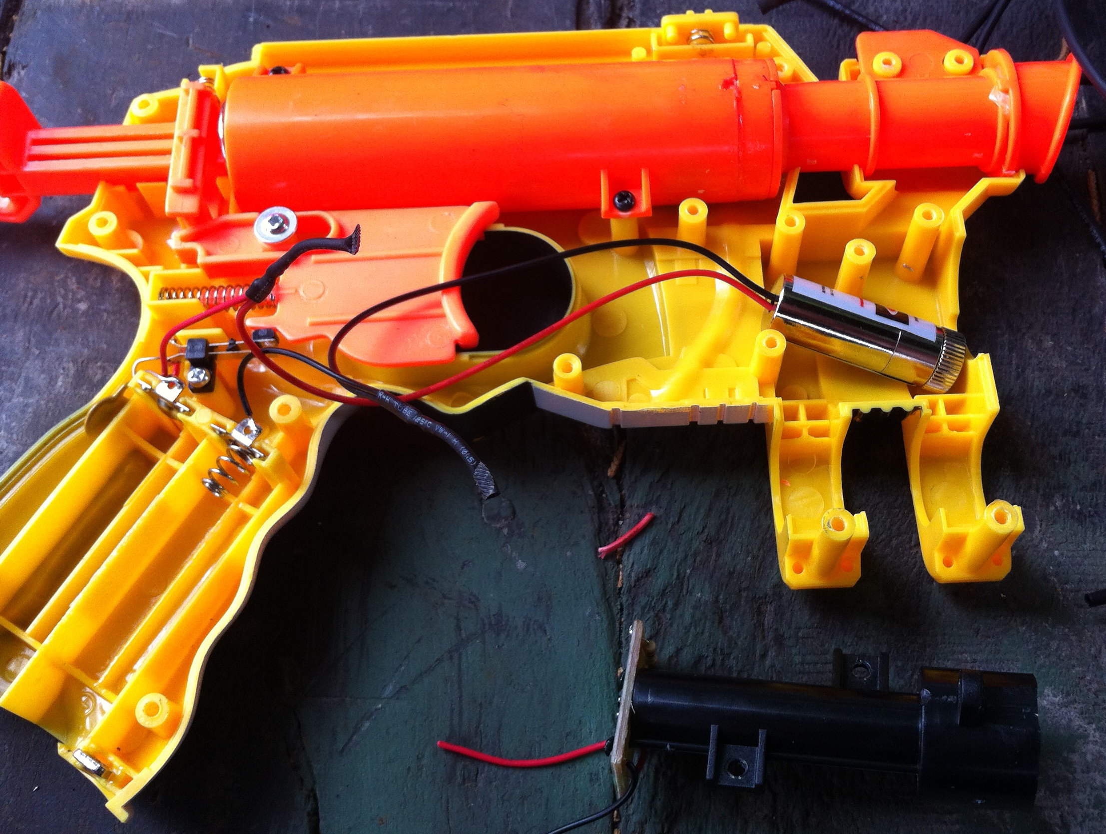 Upgrade Nerf Nite Finder to Use LASER : 6 Steps - Instructables