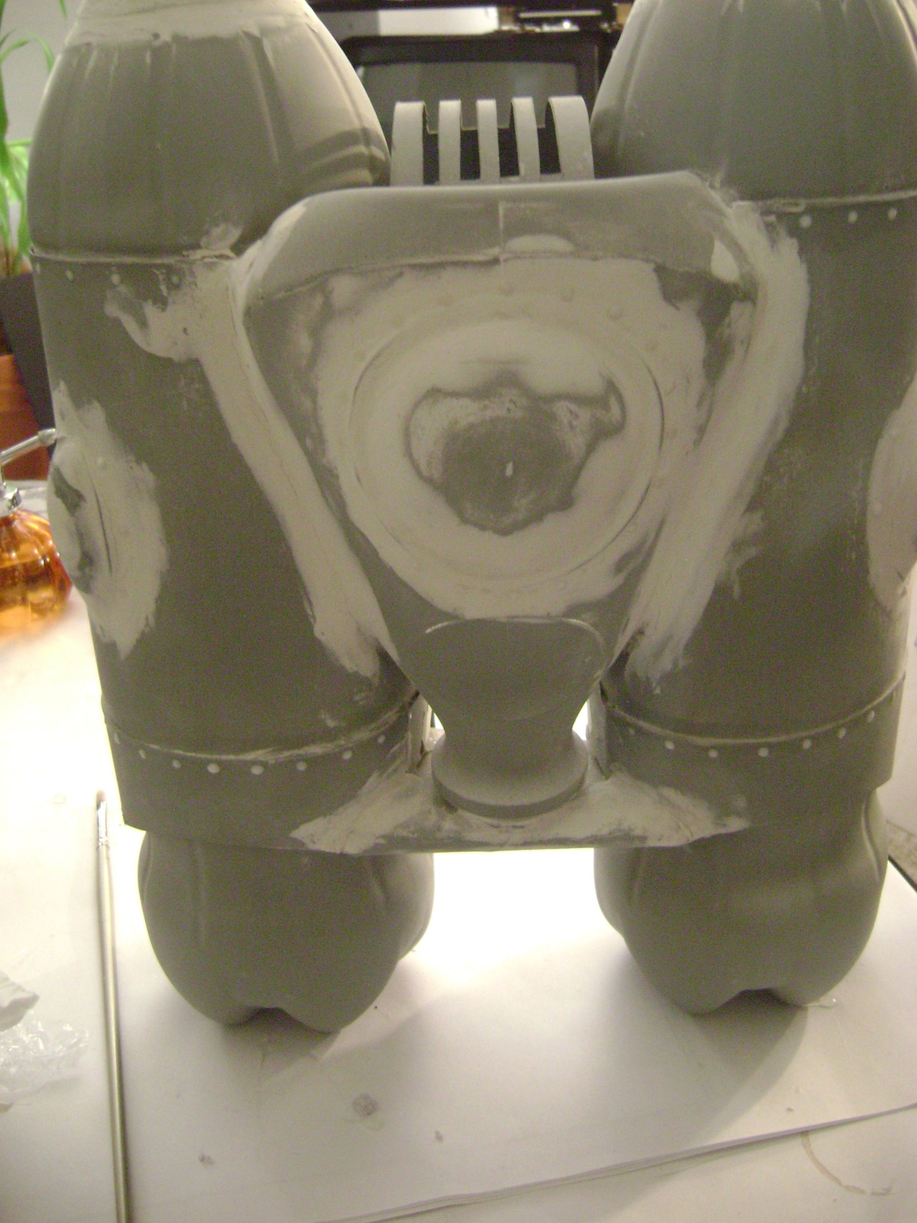 Rocketeer Rocket Pack From Trash : 8 Steps (with Pictures) - Instructables