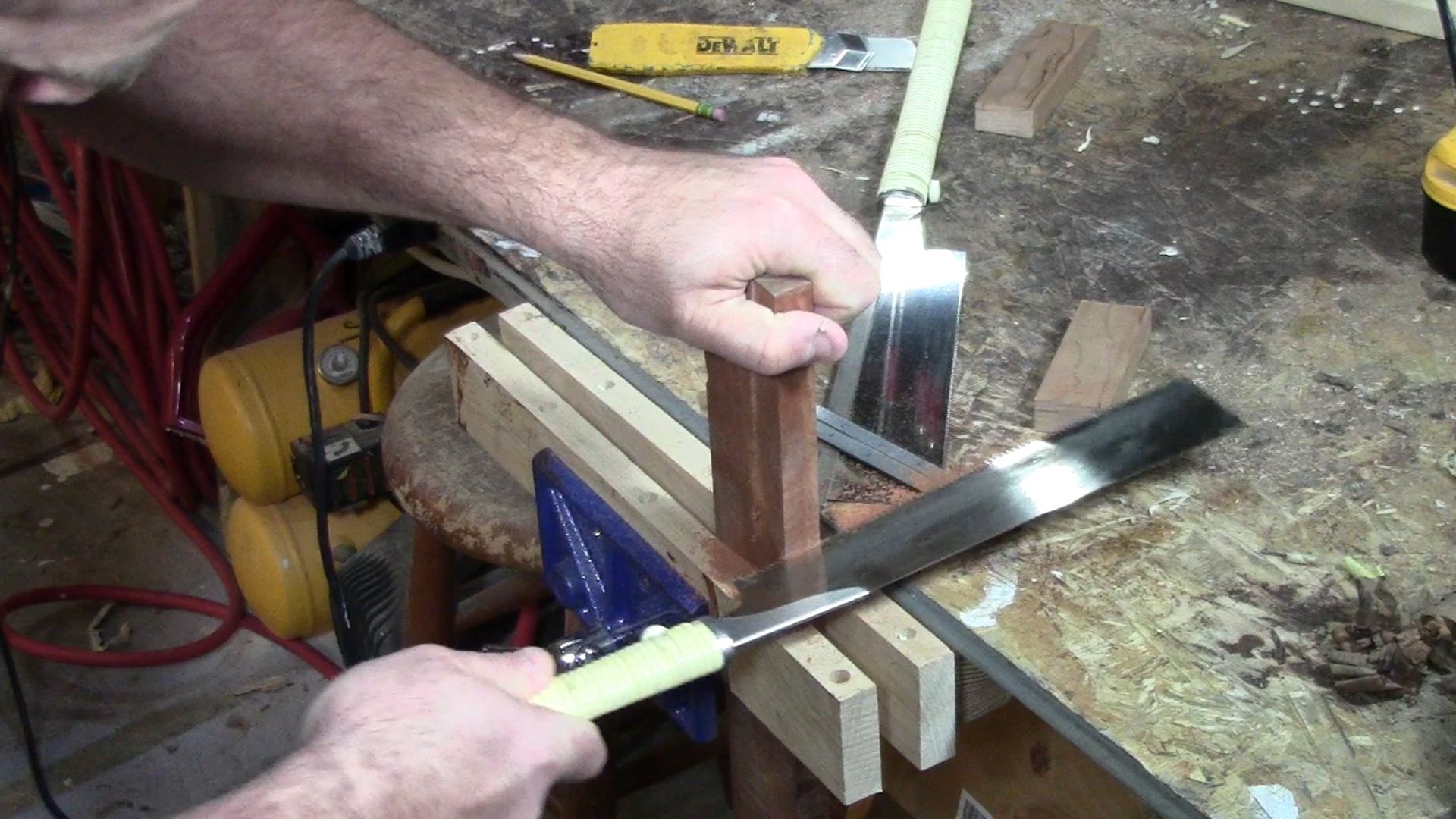 90° Magnetic Hand Saw Guide : 12 Steps (with Pictures) - Instructables