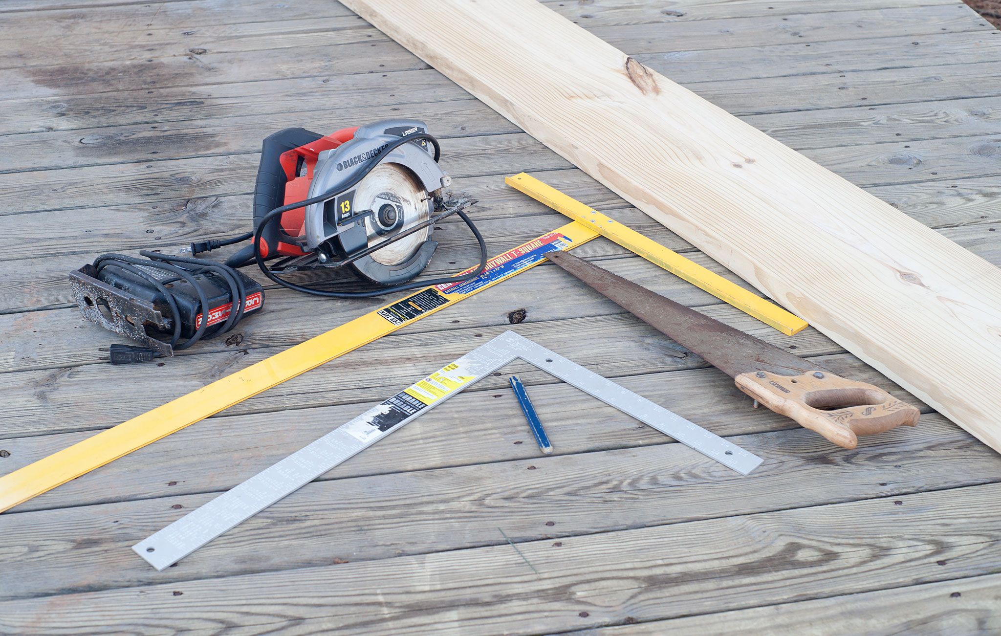 One Board Minimalist Chair : 8 Steps (with Pictures) - Instructables