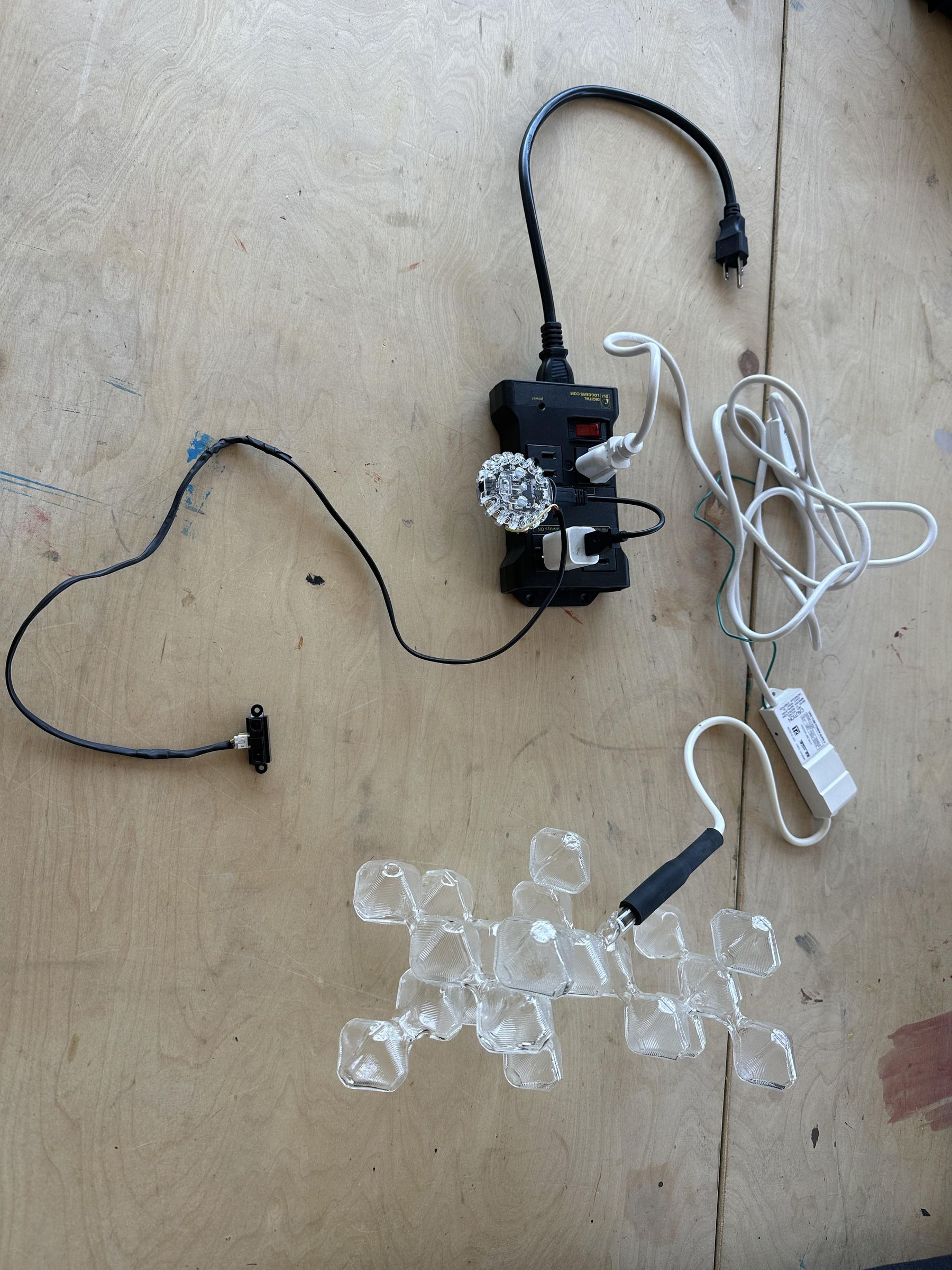 Sensor Controlled Relay Power Strip : 6 Steps - Instructables