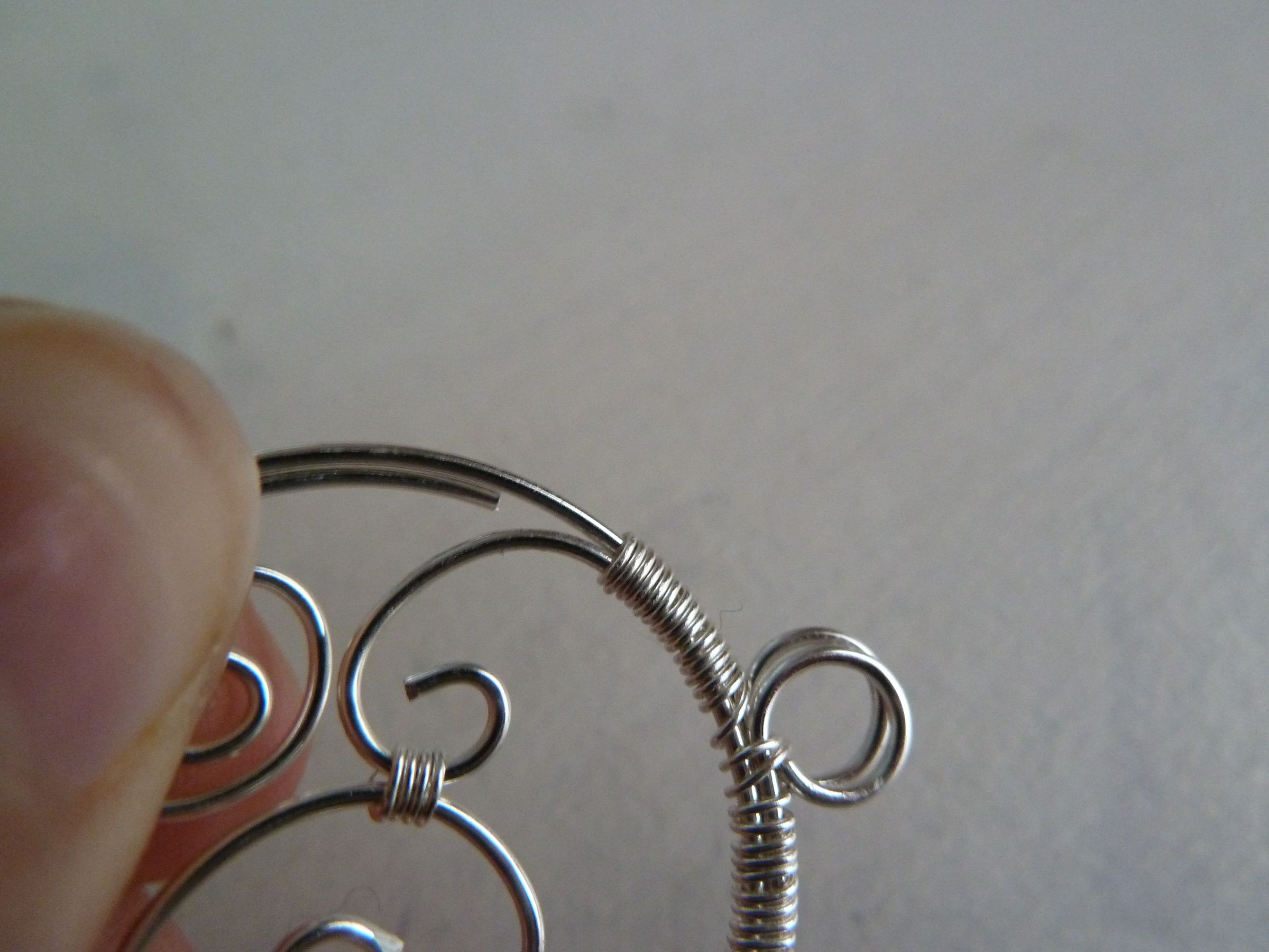 Triple Swirl Wirework Pendant : 17 Steps (with Pictures) - Instructables