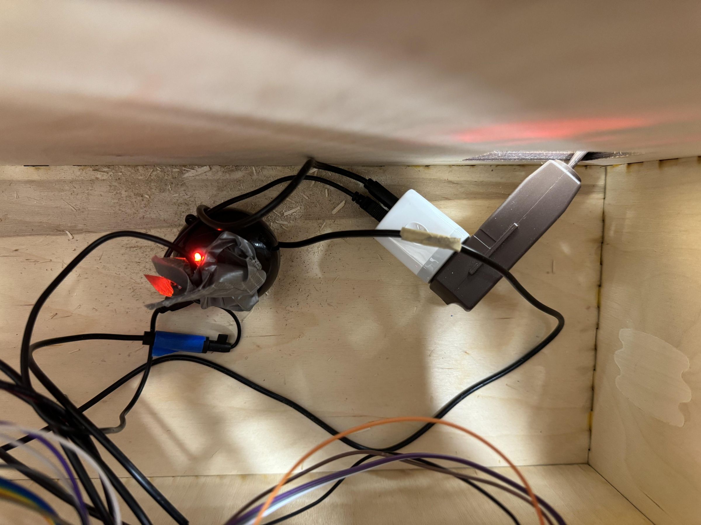 Plug and Play Vending Machine! : 11 Steps (with Pictures) - Instructables
