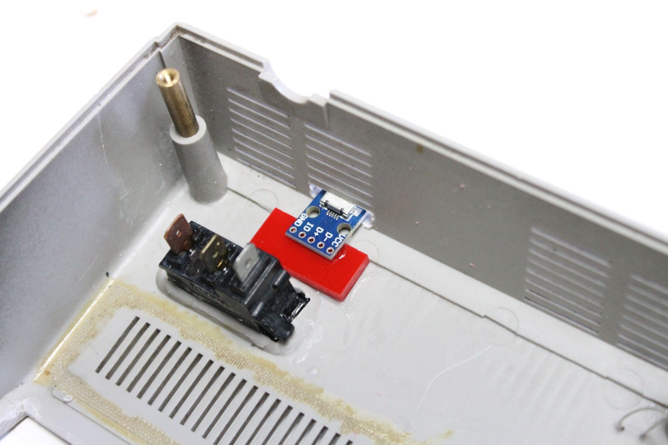 Moog Style Synth : 23 Steps (with Pictures) - Instructables