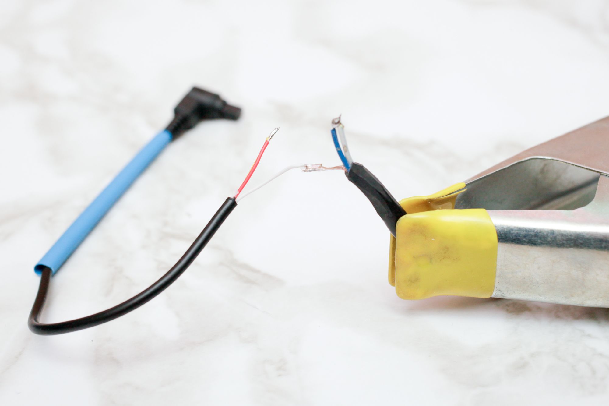 Foot Pedal Shutter Remote + Trigger : 6 Steps (with Pictures ...