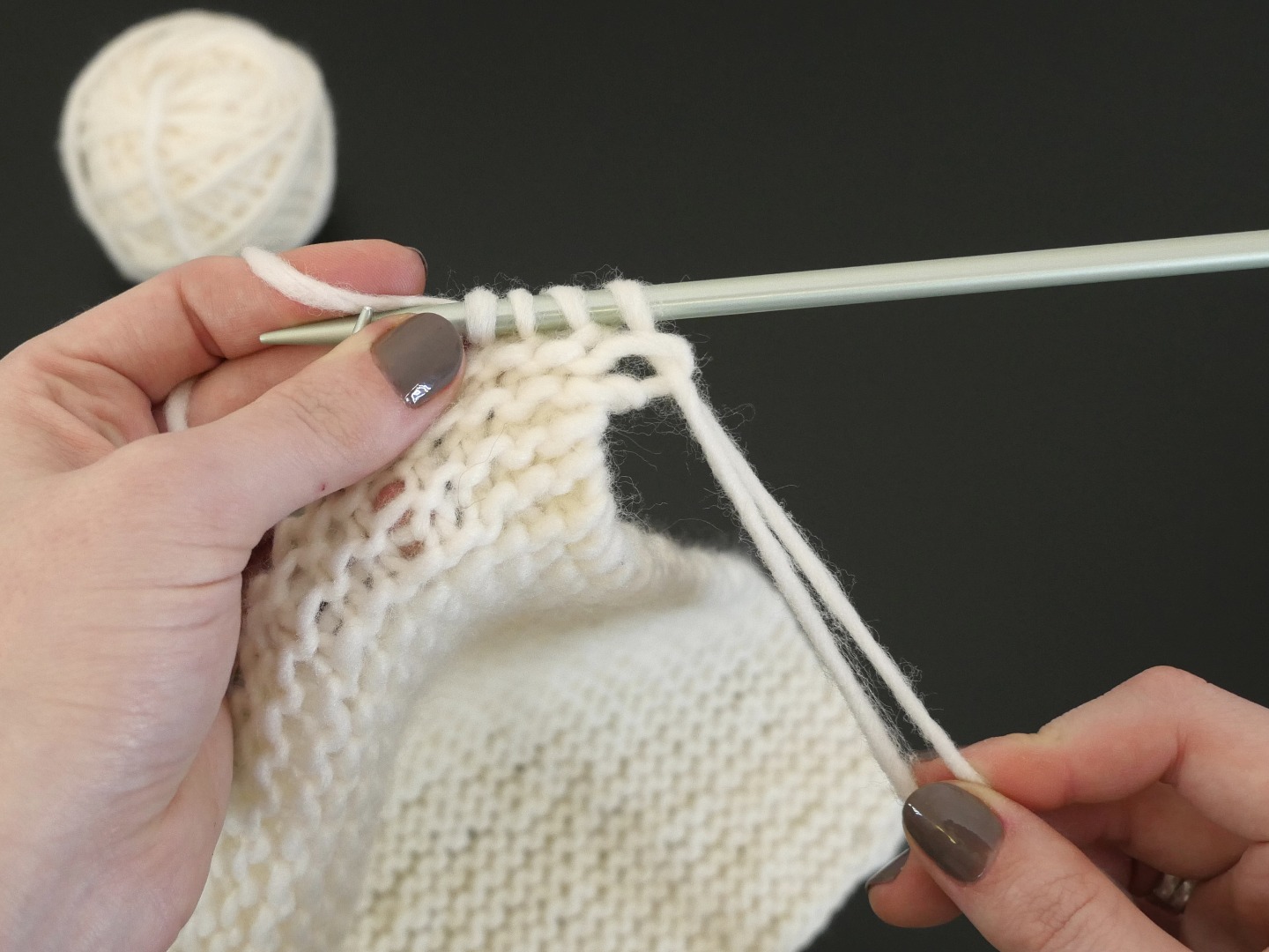 How to Do the Knit Stitch : 6 Steps - Instructables
