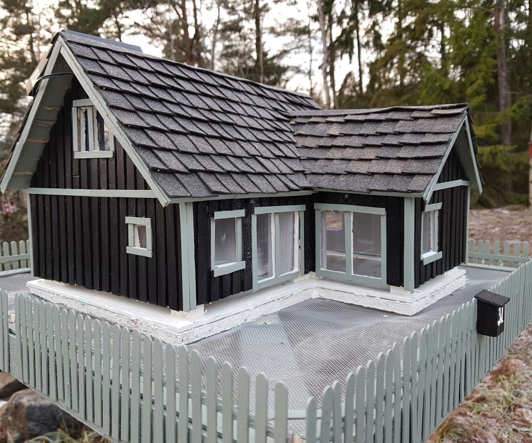 Bird Feeder - House Replica : 14 Steps (with Pictures) - Instructables